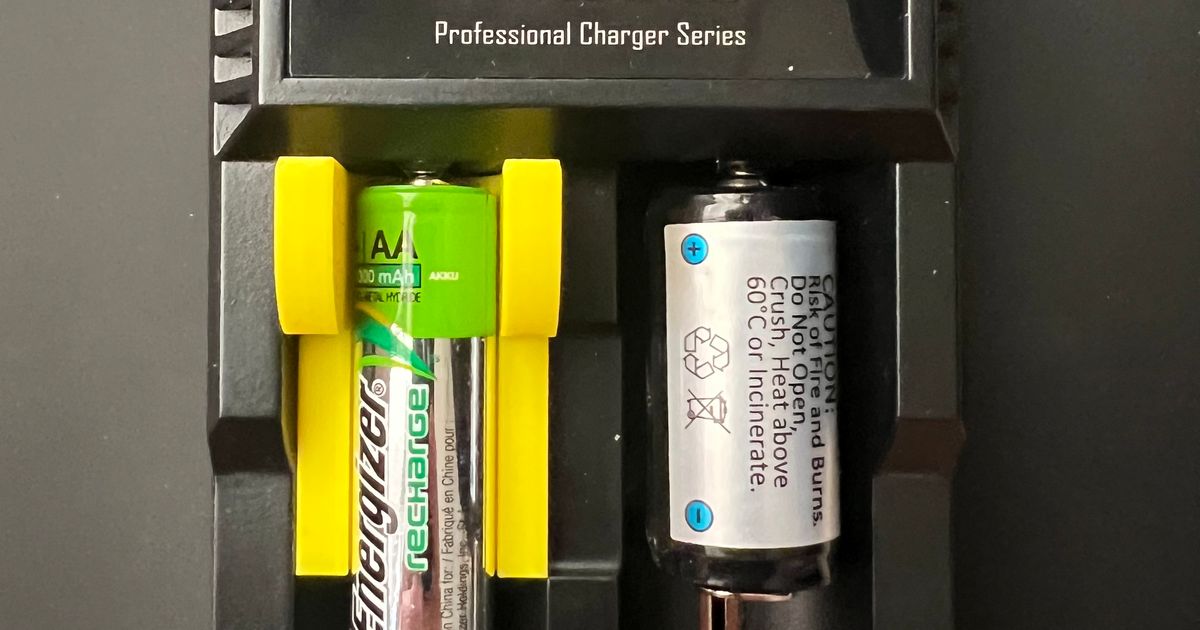 AA and AAA Riser for Nitecore Digicharger D2 Single Battery by DRAXX ...