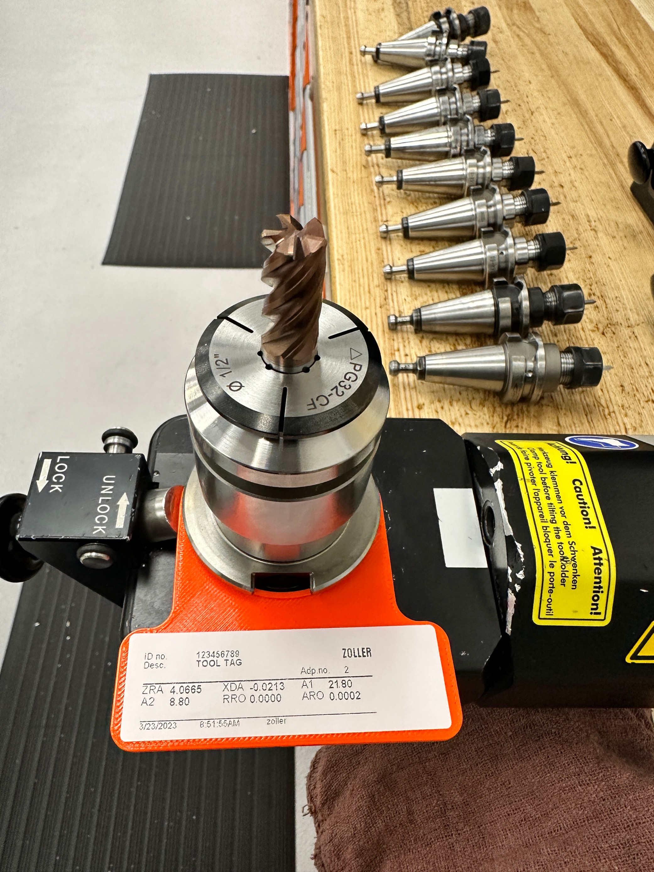 CT40/HSK63a Tool Tag Holder by ZakN | Download free STL model ...