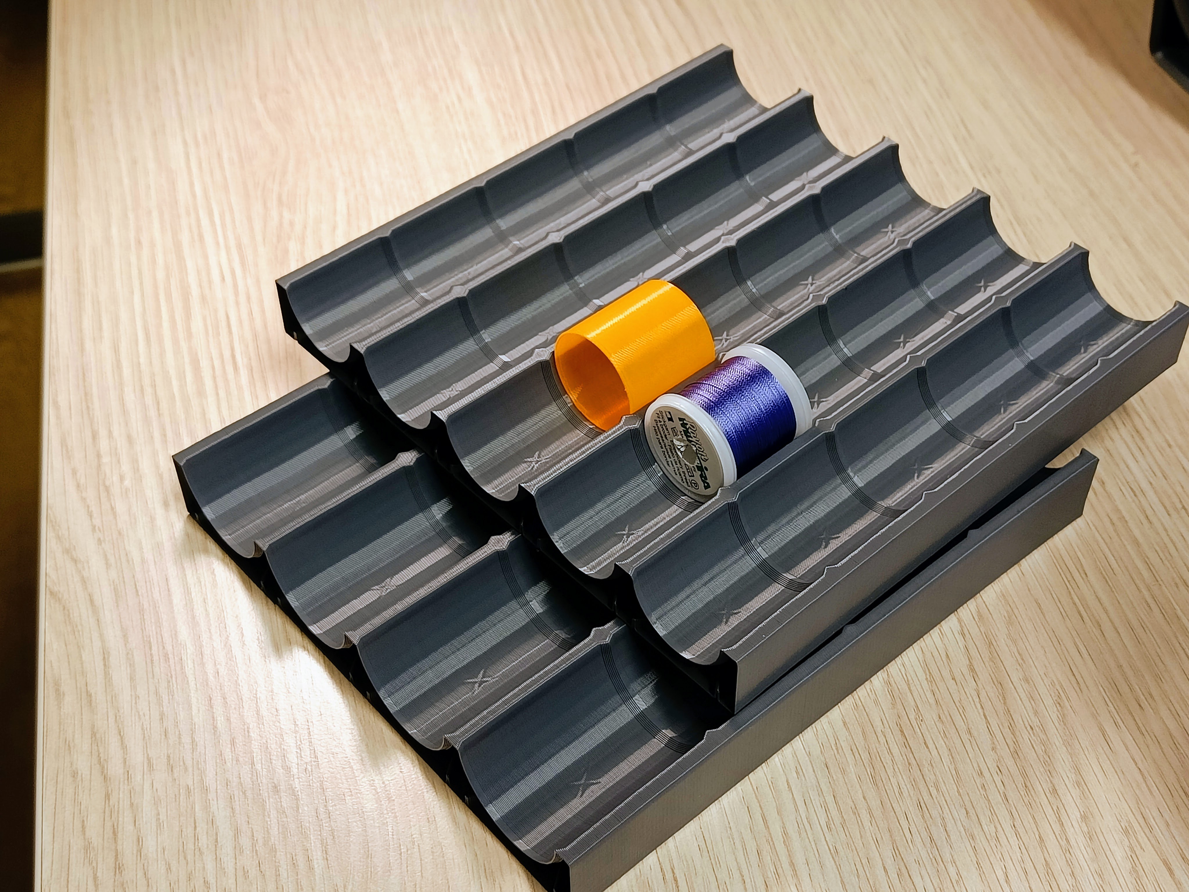 Parametric vase-mode thread spool rack by 0x4C4A | Download free STL ...