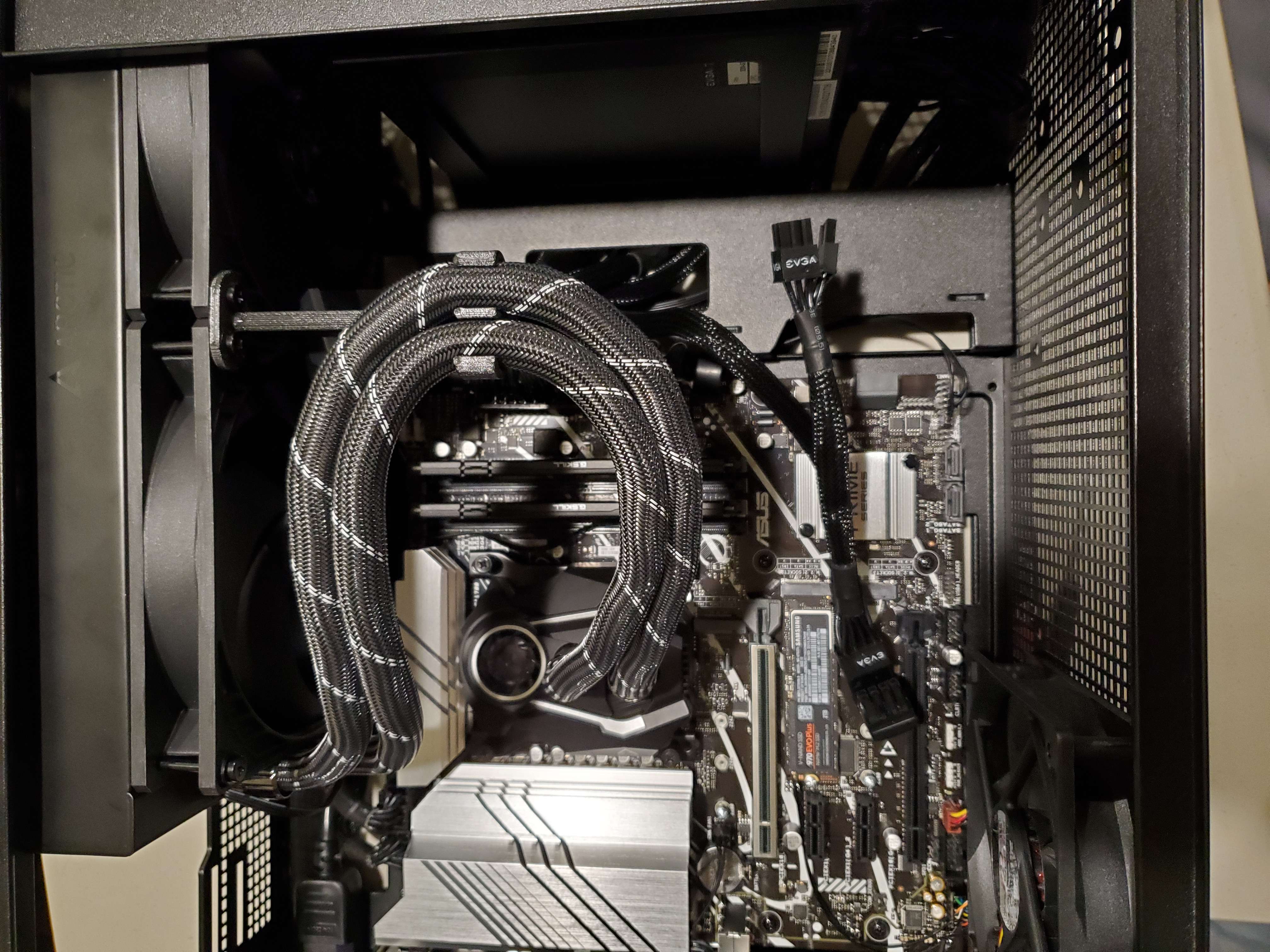 spiggytech Arctic LFII AIO hose manager for ASUS AP201 by spiggytech ...