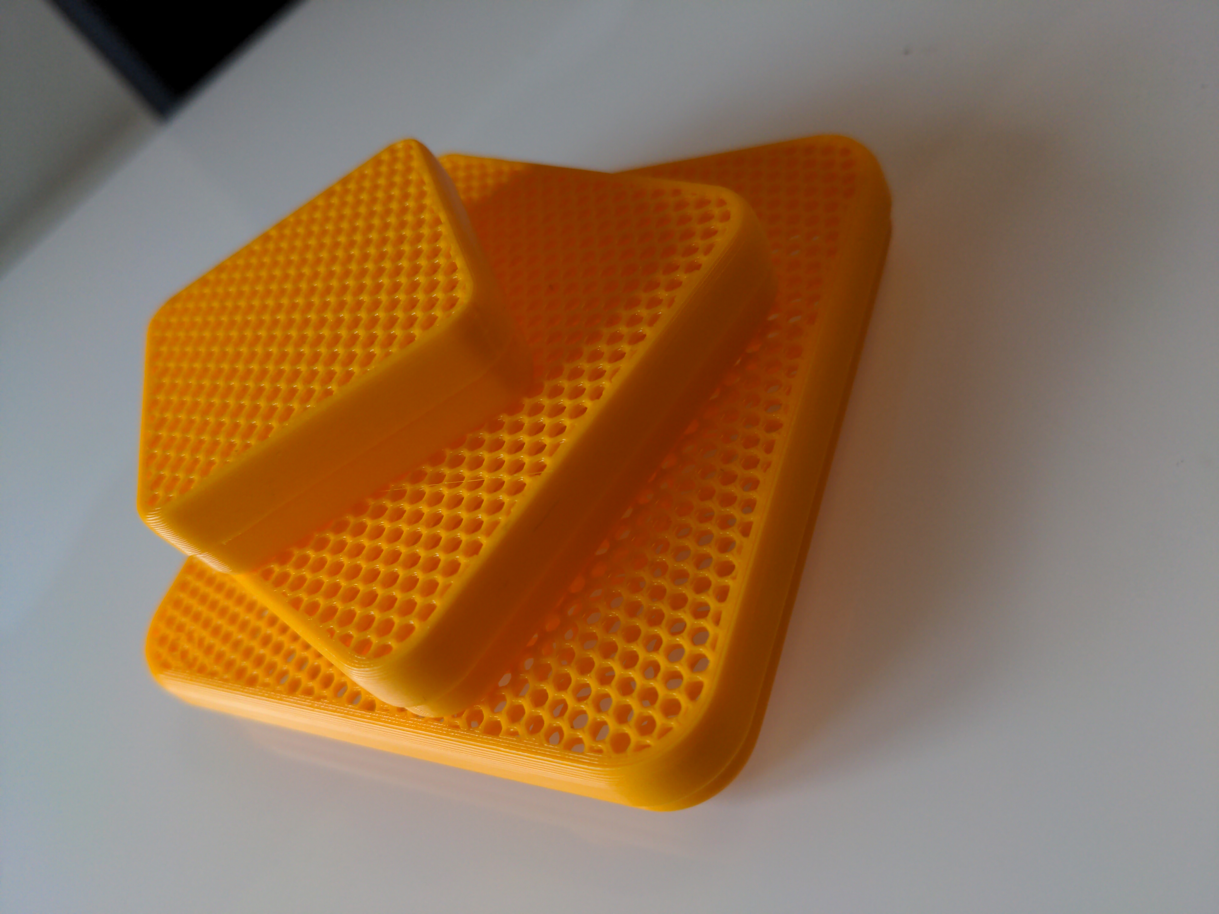 Board Game Chip Box - 3 sizes with holes by mnemic | Download free STL ...