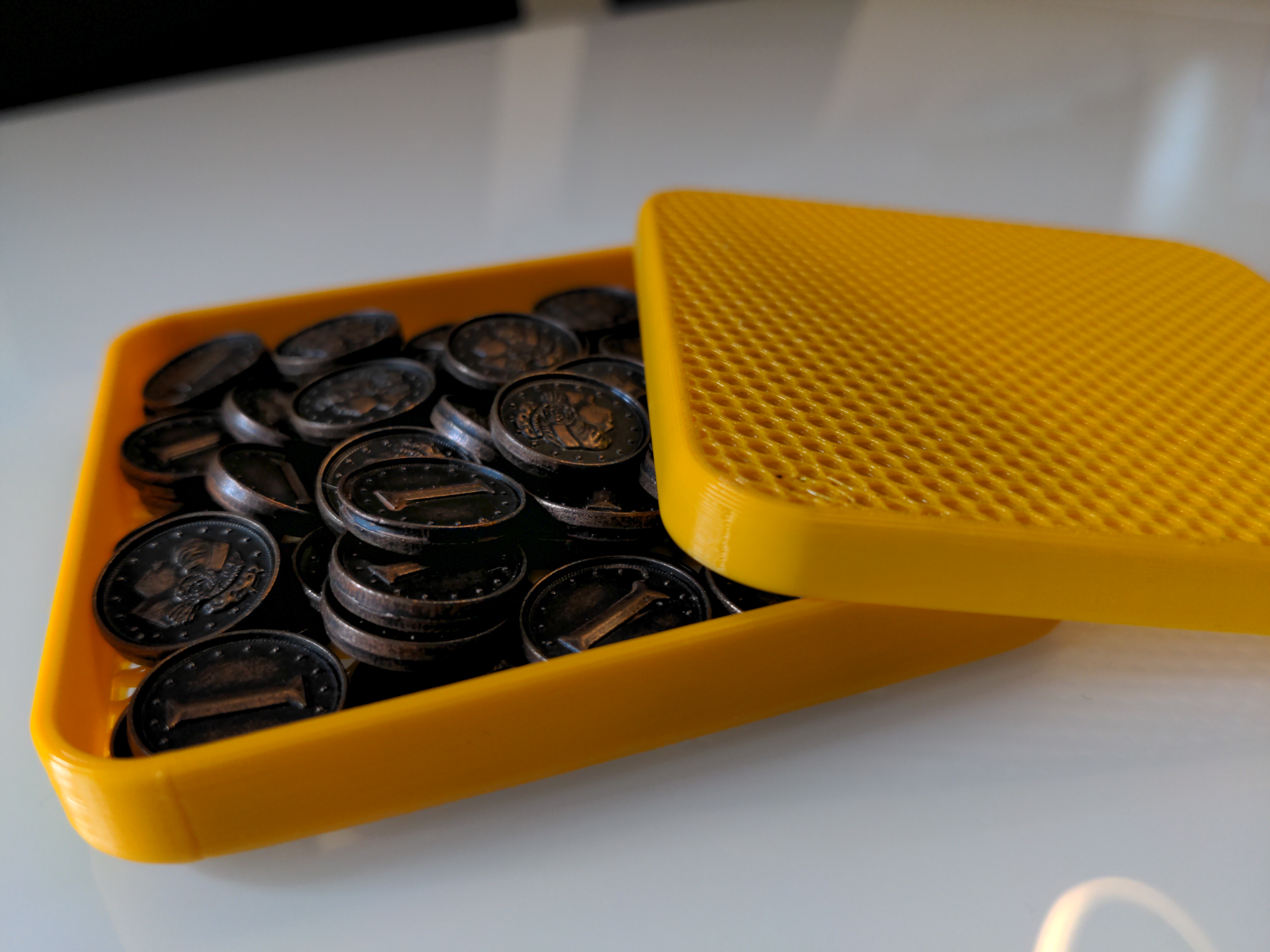 Board Game Chip Box - 3 sizes with holes by mnemic | Download free STL ...