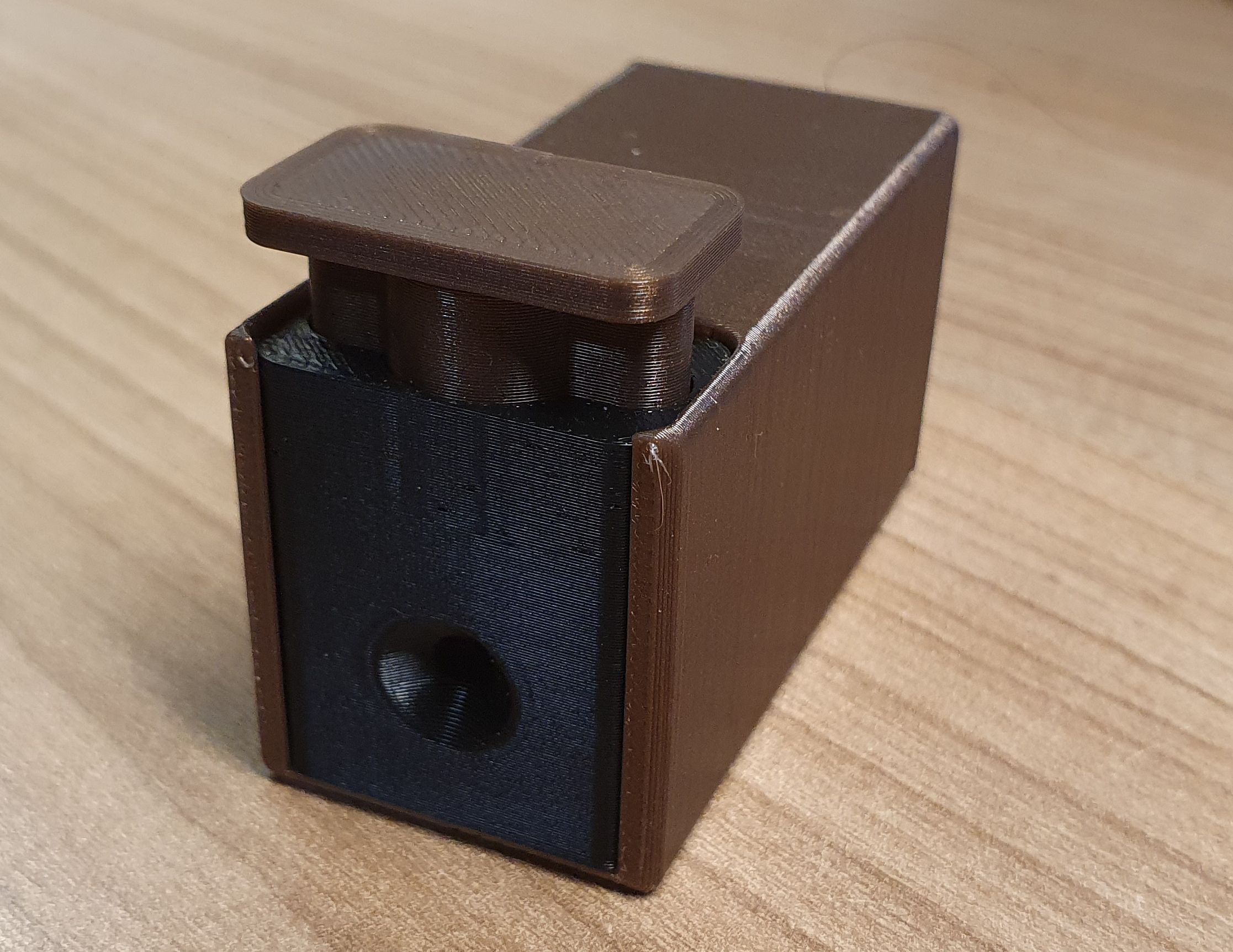 Filament Cutter 45° - Wider Blade Slot (ABS) by PeterDesigns | Download ...