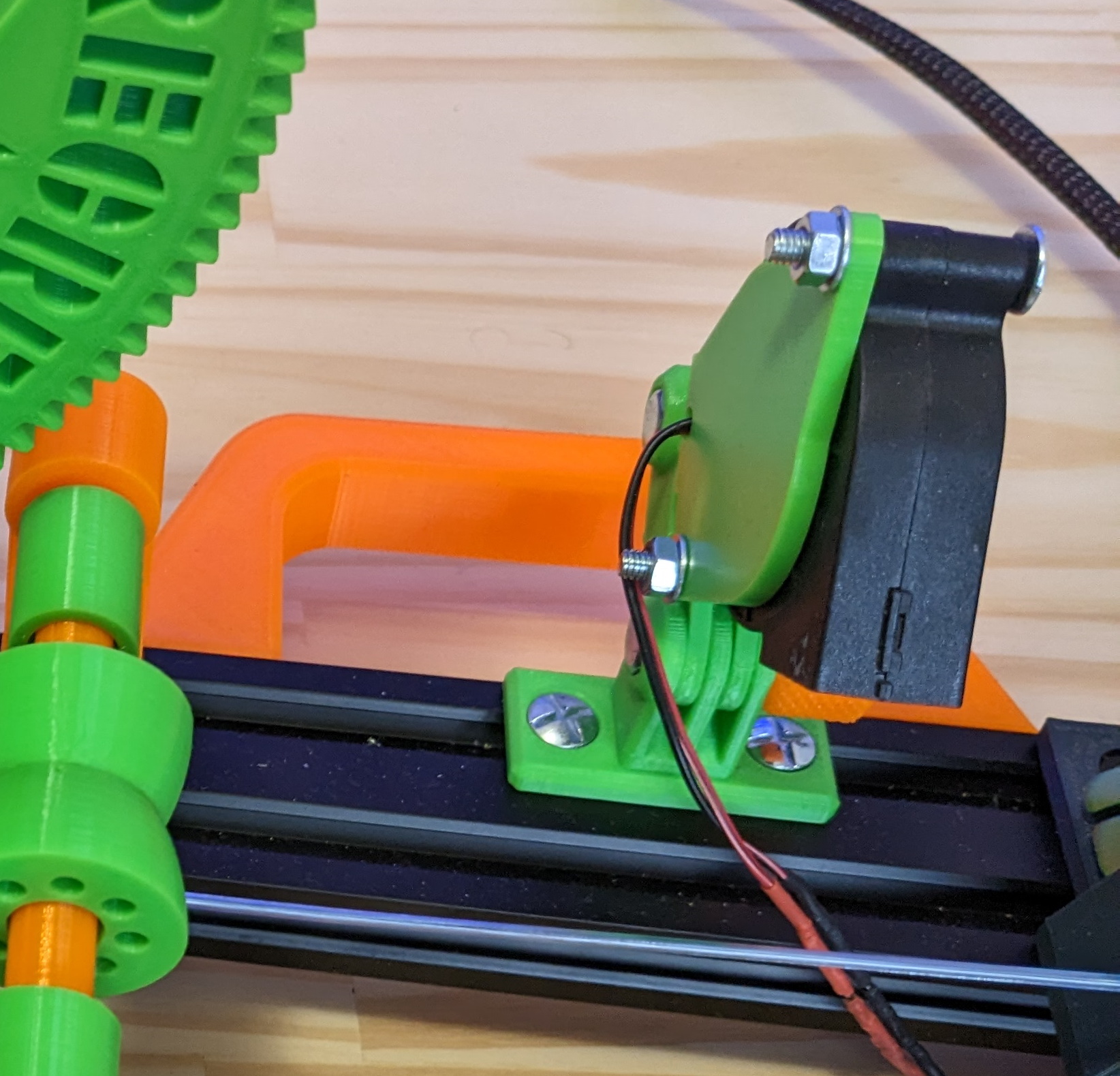 Support GoPro ventilateur (Fan support) by Arduiblog | Download free ...