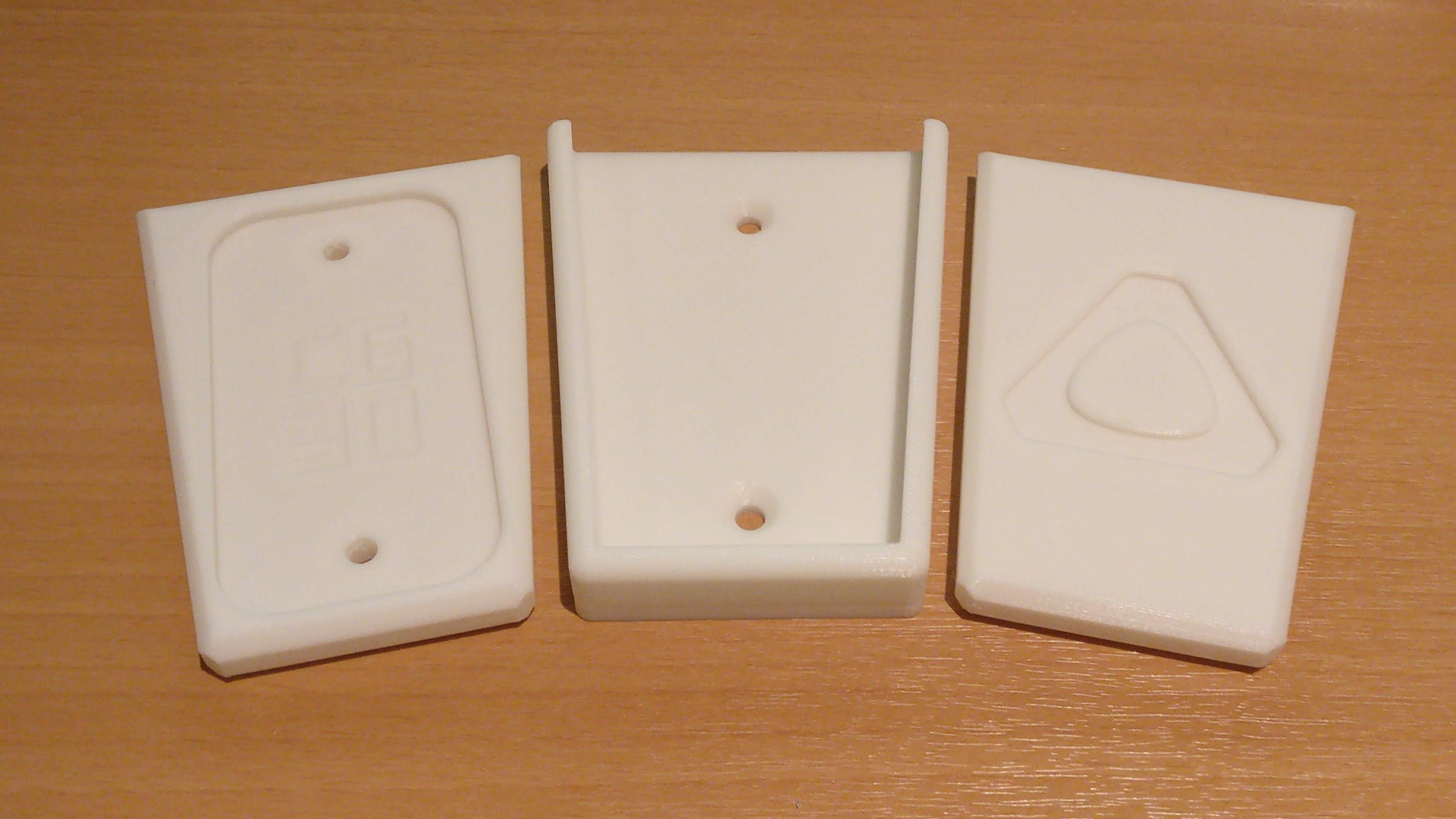 HTC Vive Quick-Swap Wall Plates for Lighthouse/Base-Station by ...
