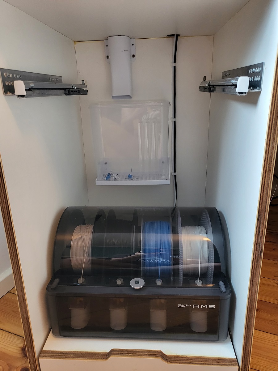 BambuLab X1/P1 waste collector for a base cabinet by Andreas Jäde ...