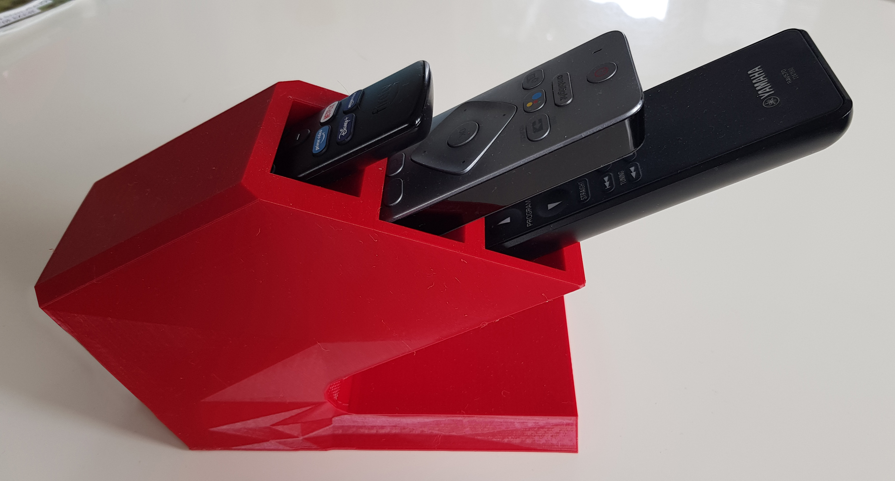 remote control holder por Ron Ha | Descargar modelo STL gratuito ...