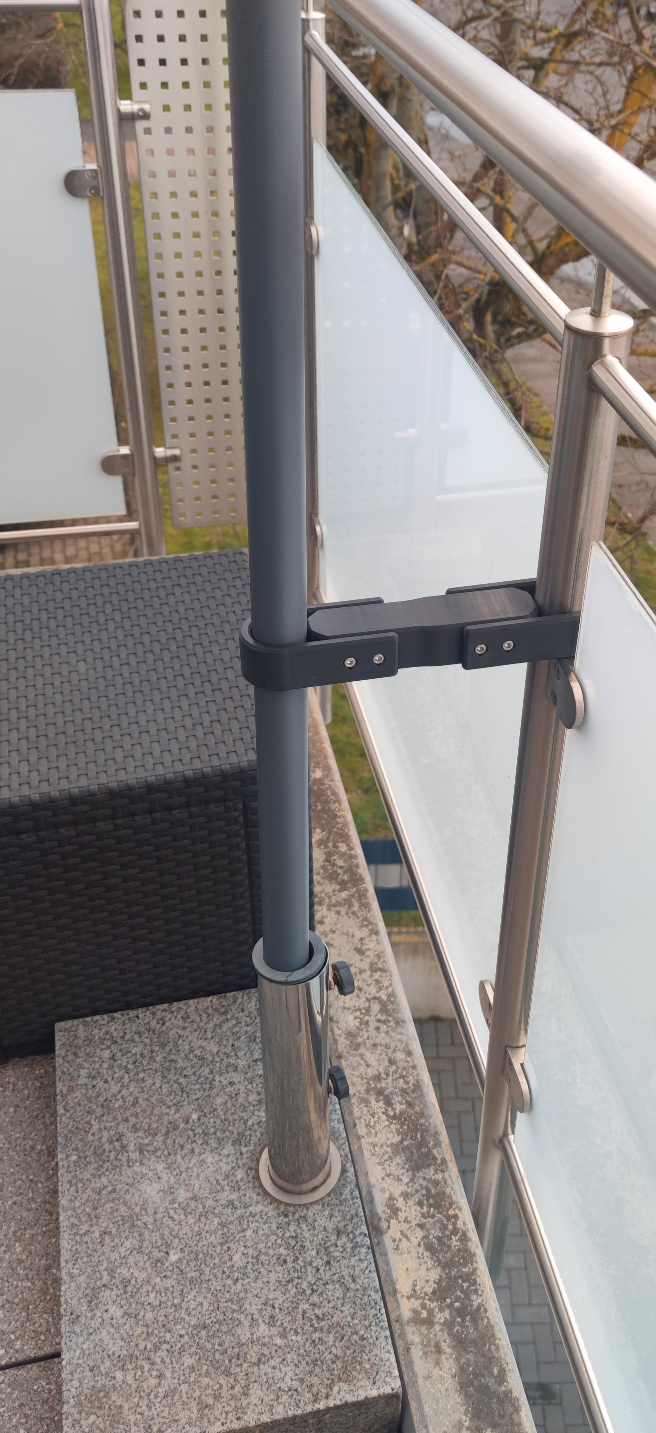 Umbrella Clamp (.stp & .f3d included!) by daclasen | Download free STL ...