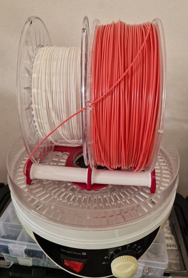 Filament dryer by dziobu | Download free STL model | Printables.com