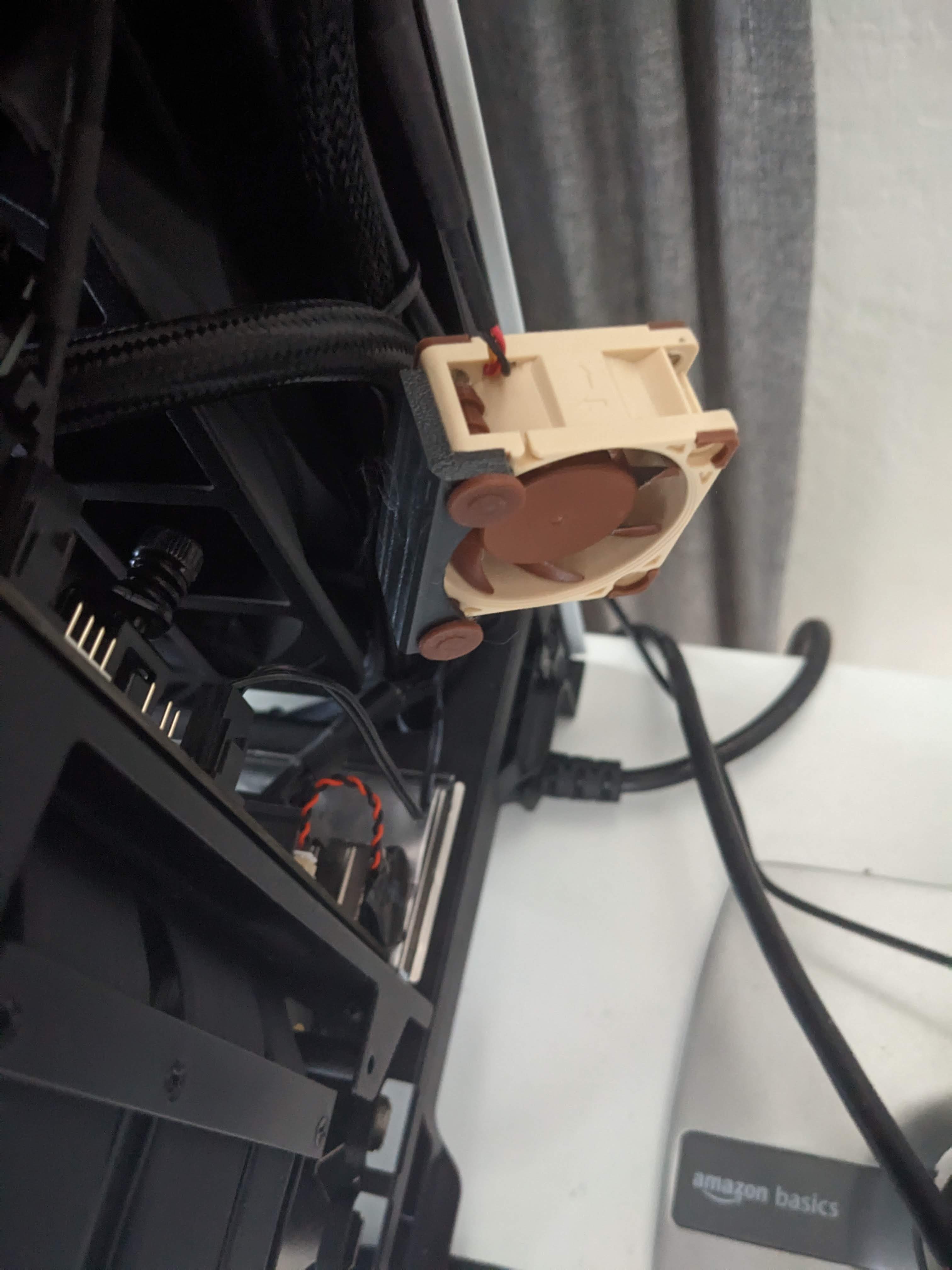 Magnetic Fan Mount for Noctua 40 x 40 mm Fan 90 degree angle by Mini ...