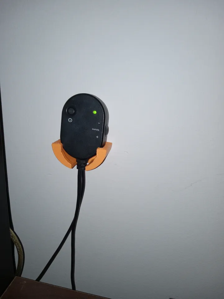 logitech volume bracket by unhooked | Download free STL model ...