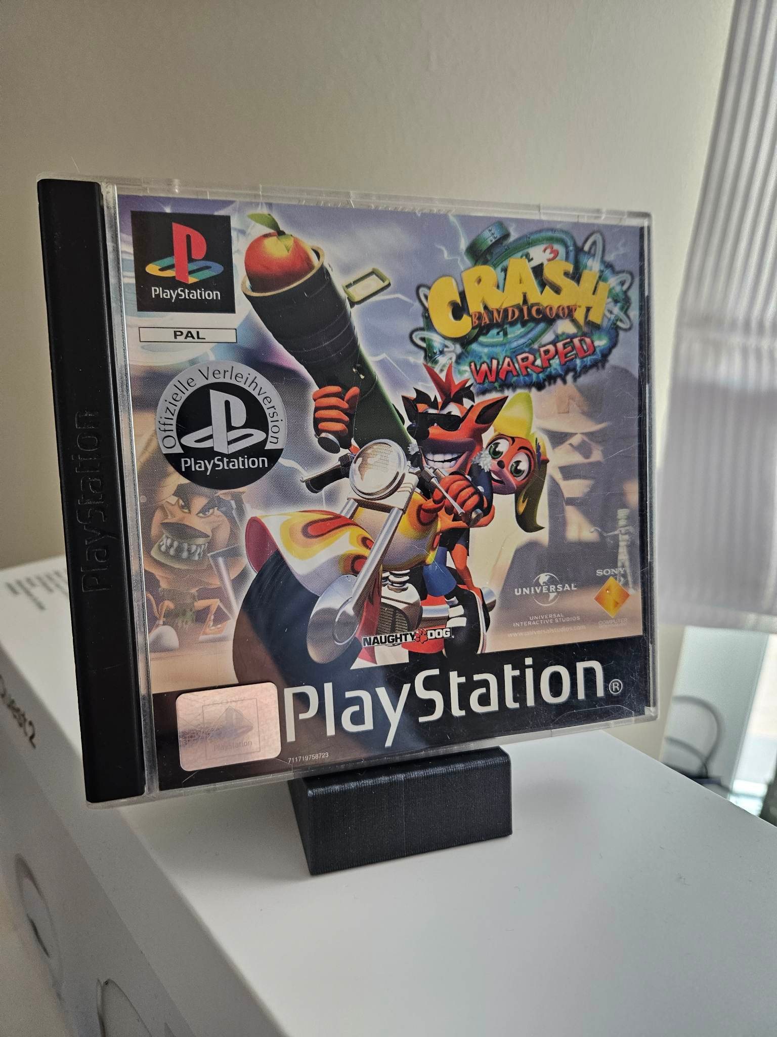 CD case stand by mewil666 | Download free STL model | Printables.com