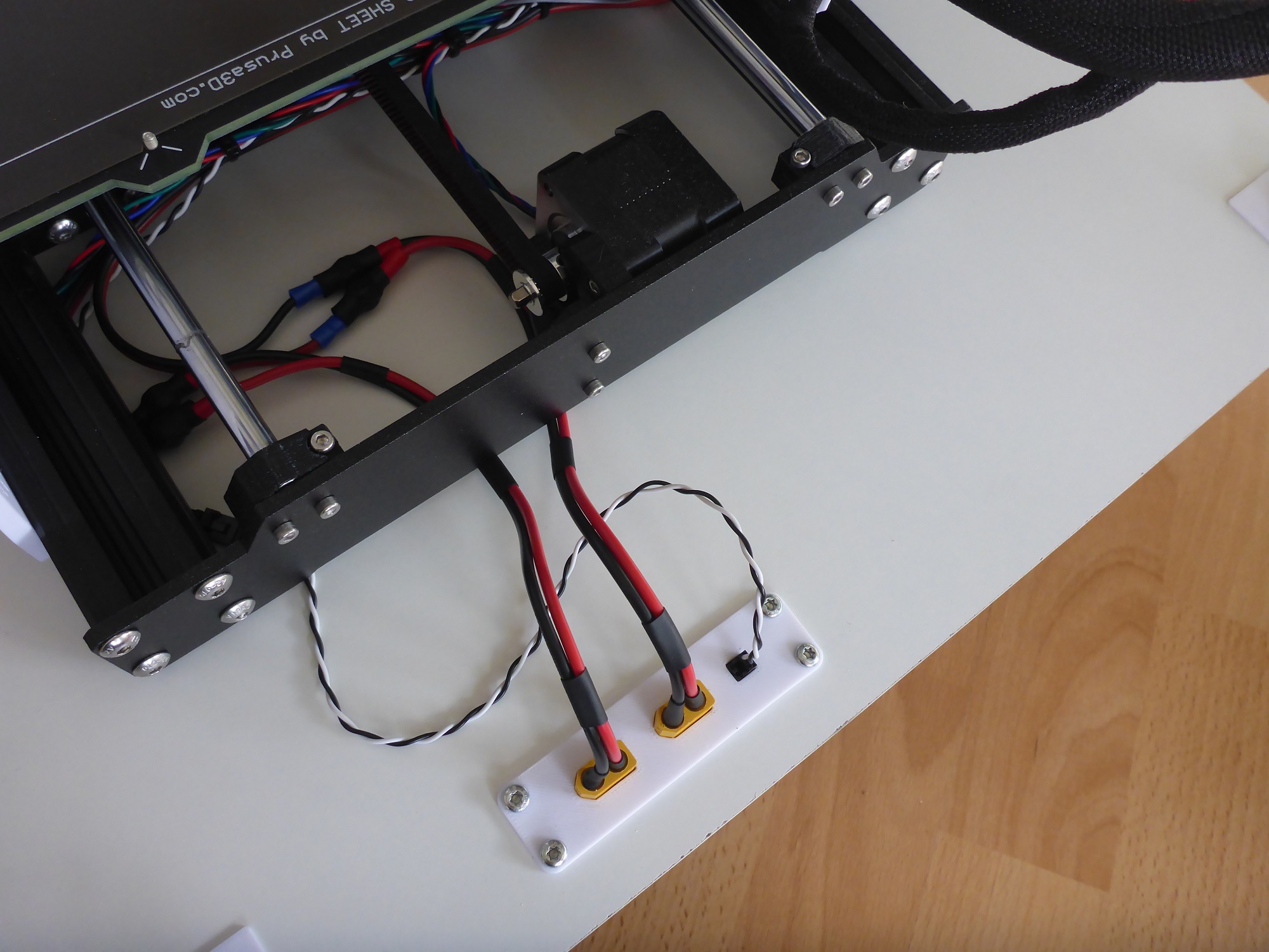 Mount for 2x XT60 Mount + Molex (Prusa Power Panic Cable) by ...