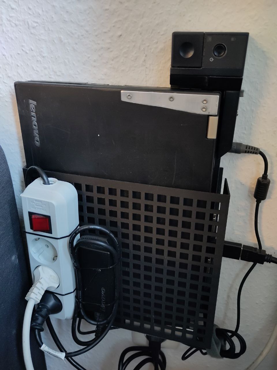 Lenovo T430 with Dock wall mount by Sebi | Download free STL model ...