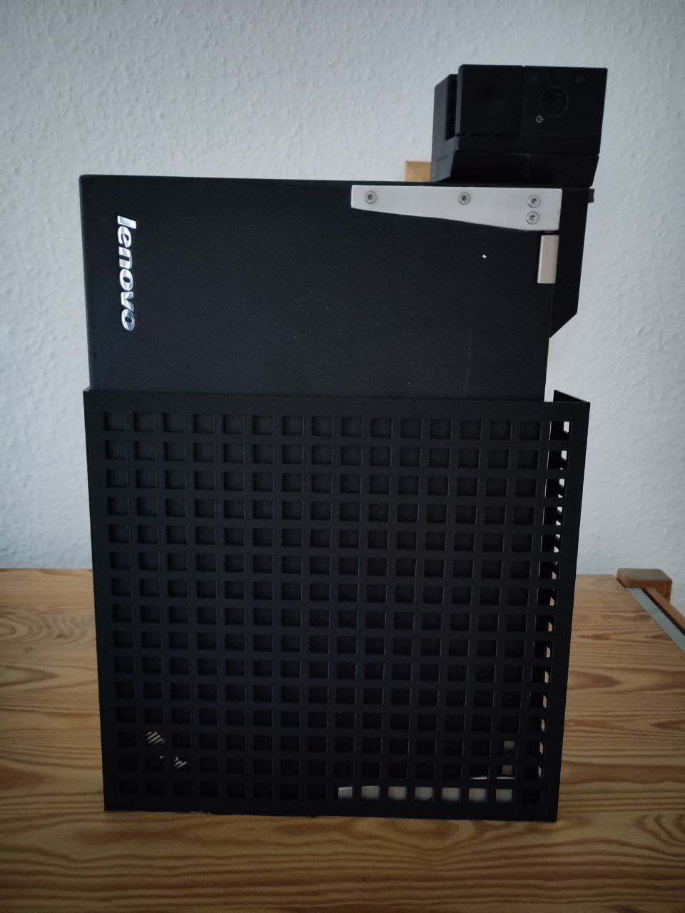 Lenovo T430 with Dock wall mount by Sebi | Download free STL model ...
