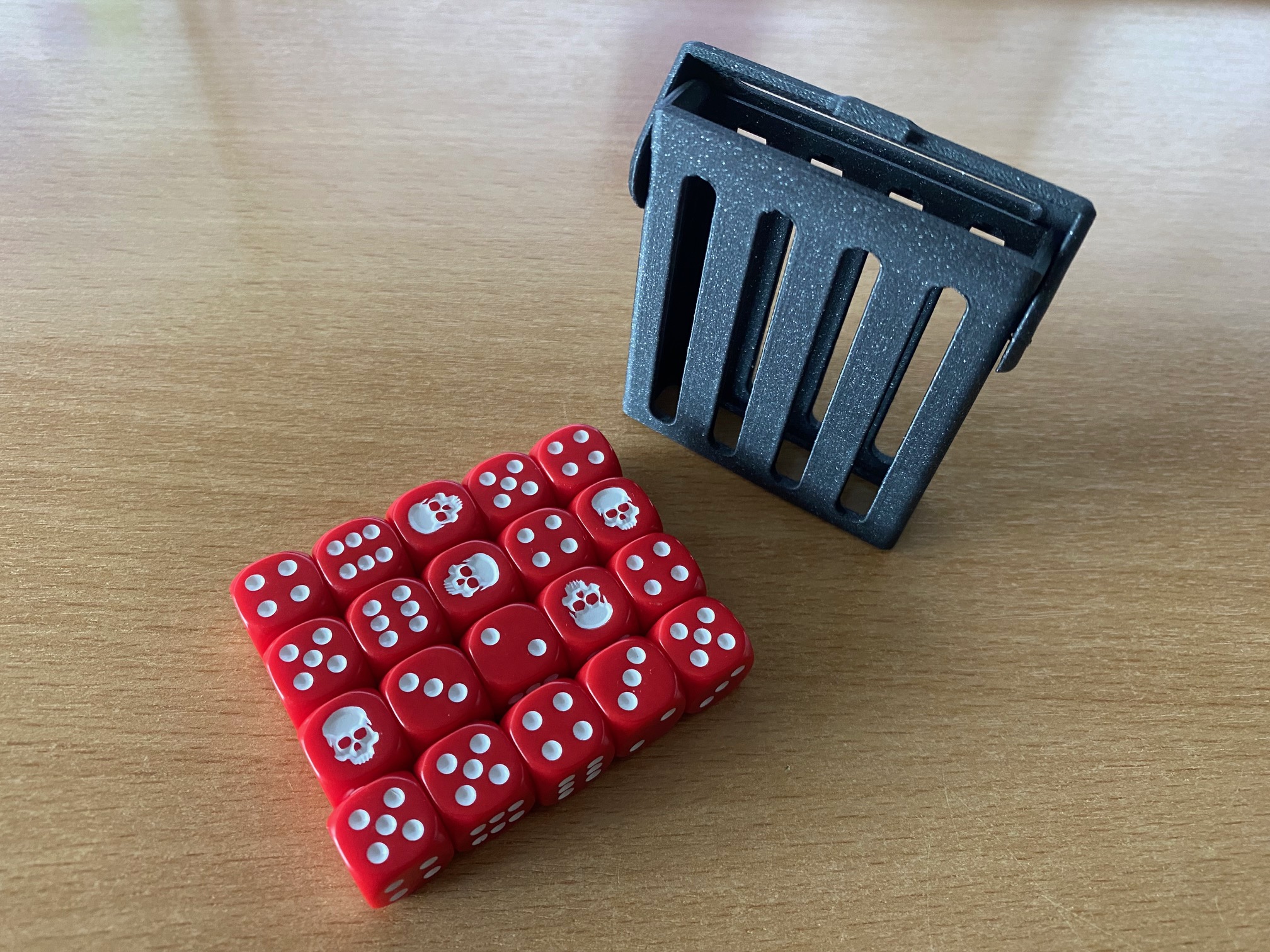 Dice box with rotatable cover for 12 and 16mm Dice by MAKERTEAM ...
