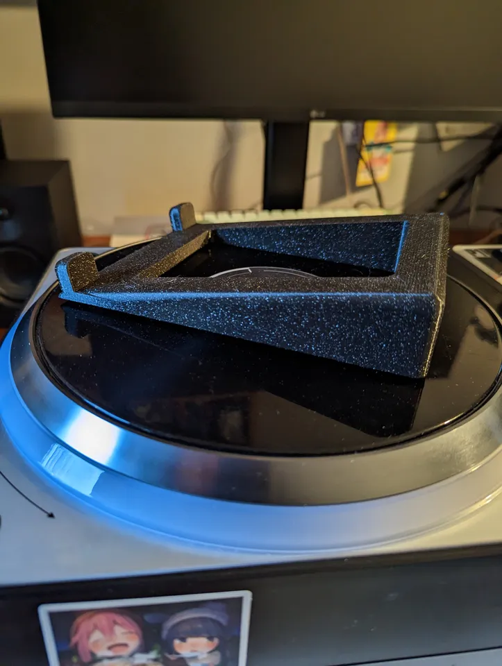 Edifier MR4 studio monitor stand by Gabriel Pałka | Download free STL ...