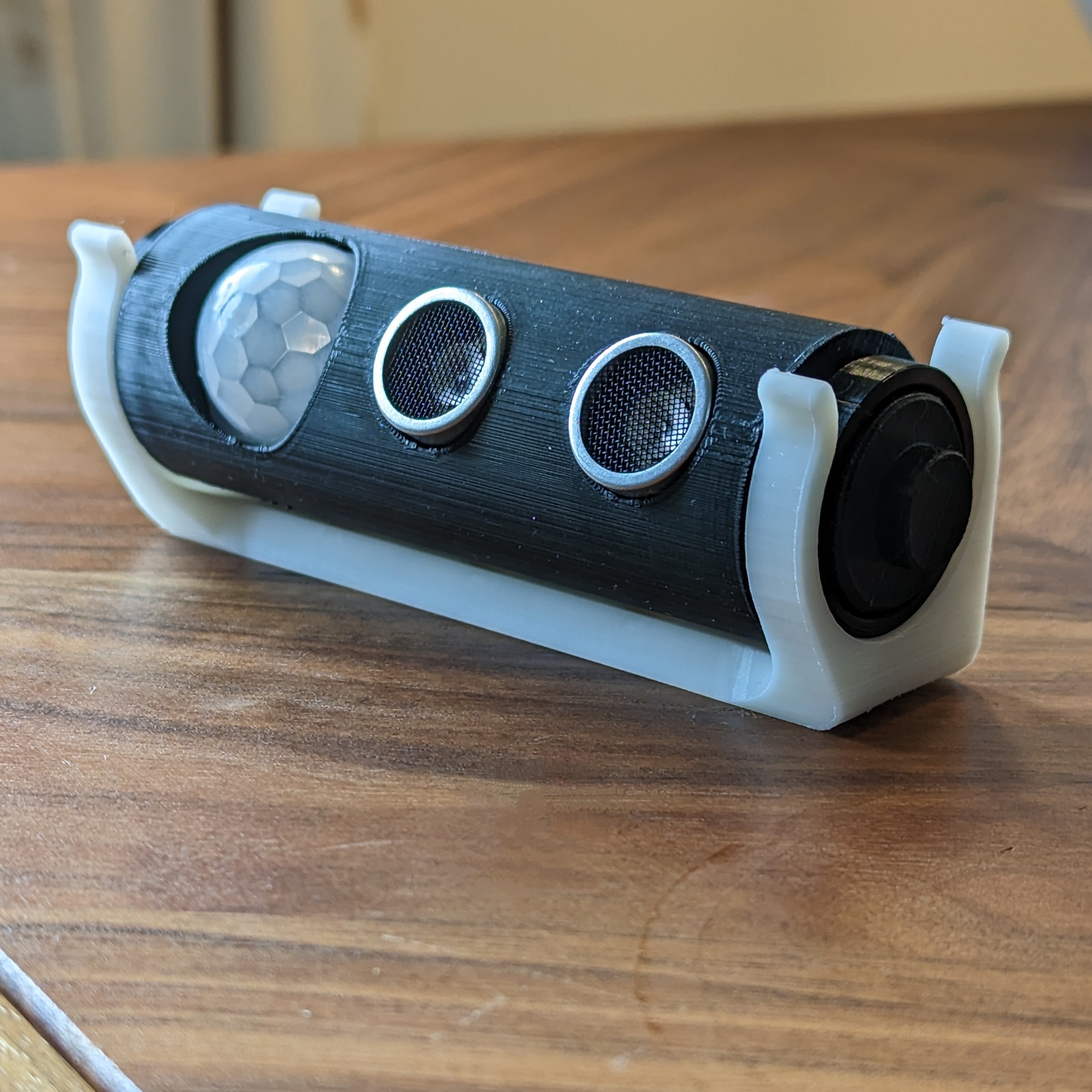 HC-SR04 + HC-SR501 Casing + Angle Adjustable Cradle by Chris Twomey ...