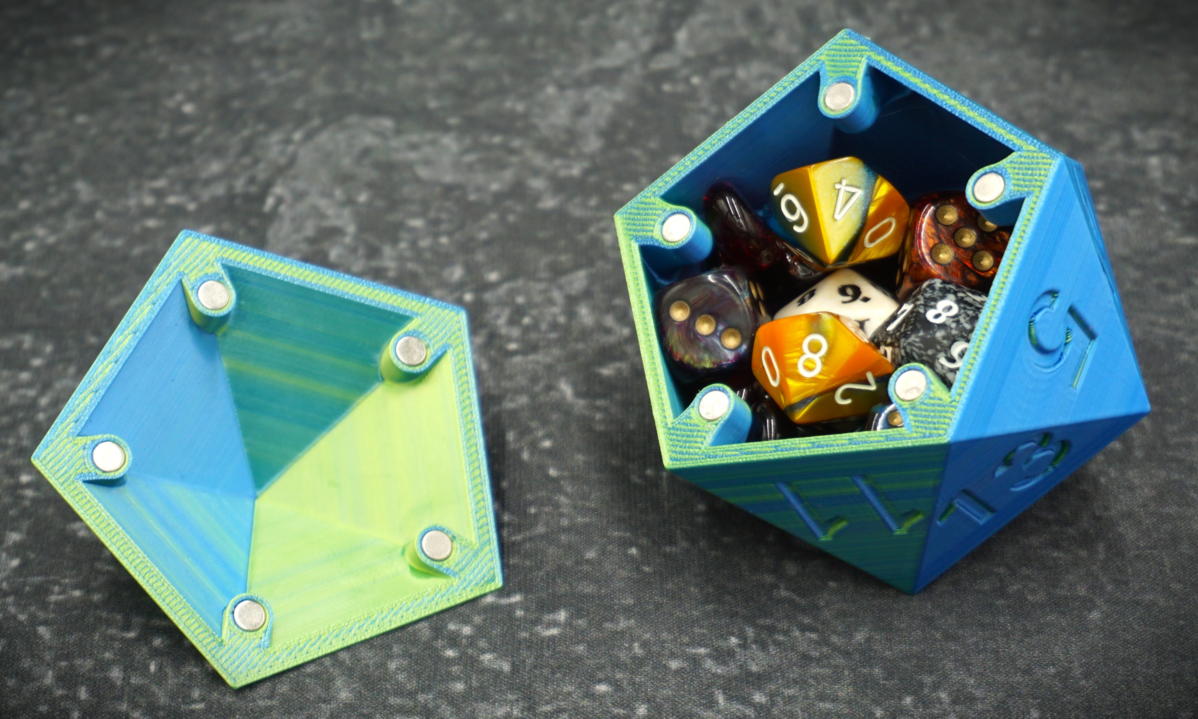 D20 Dice Box magnetic by Preischl 3D | Download free STL model ...