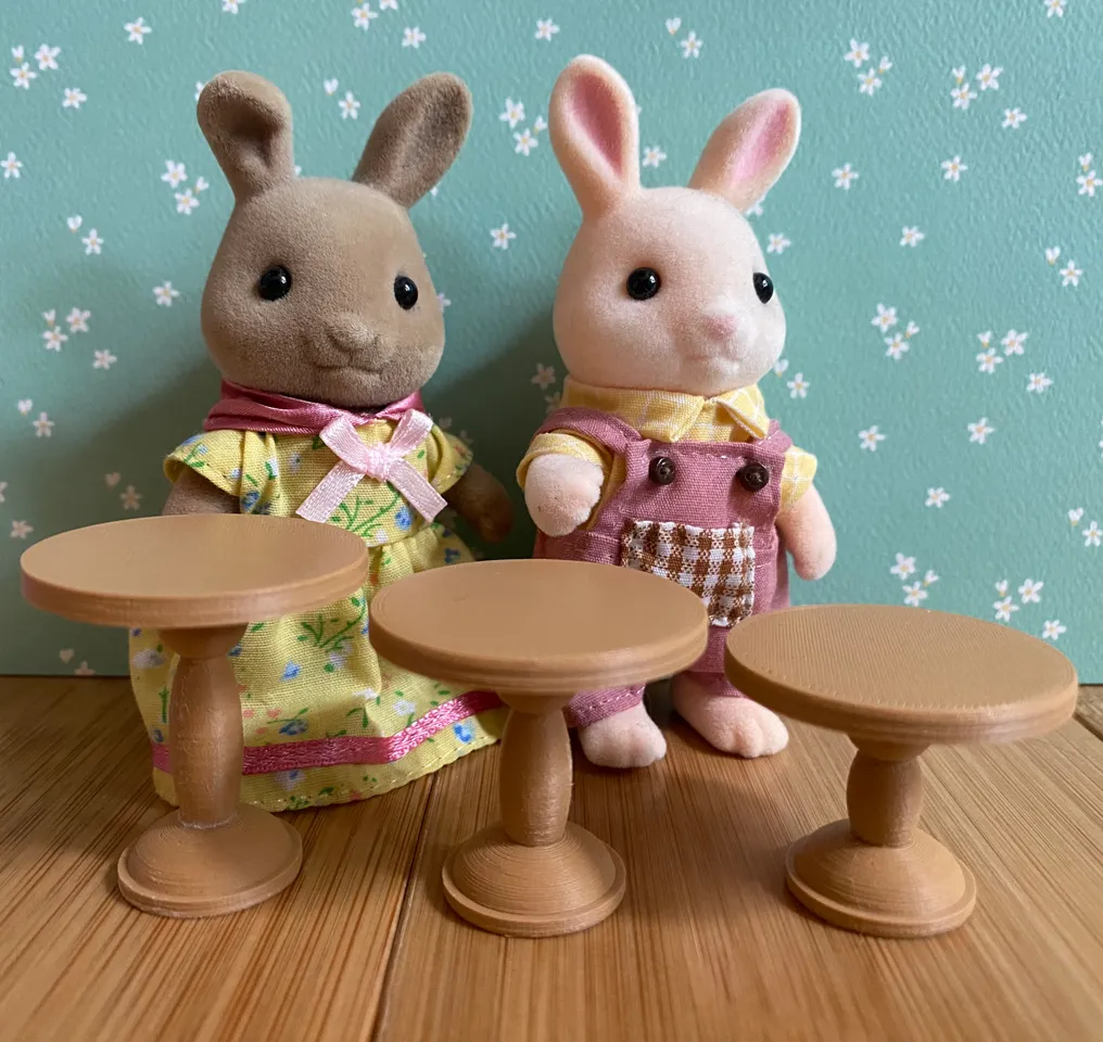 Medium Miniature Pedestal Tables by ensatina | Download free STL model ...
