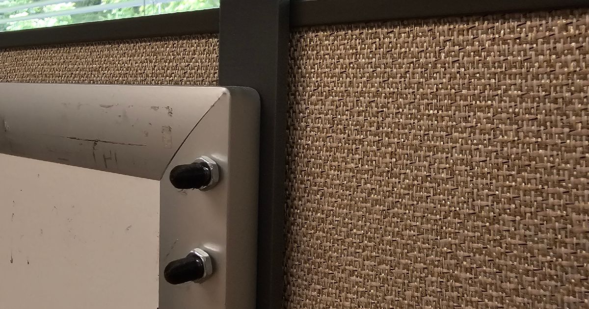 Whiteboard Cubicle Wall Hook by Spotkenyon | Download free STL model | Printables.com