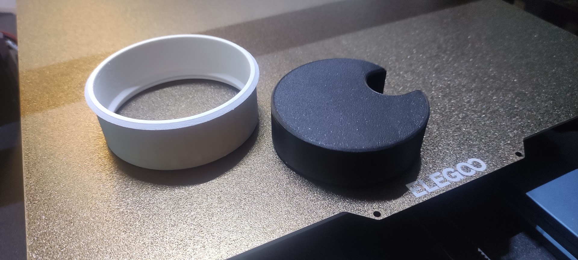 Desk Cable Grommet and Plain Insert (for 76mm hole) by keebs | Download ...