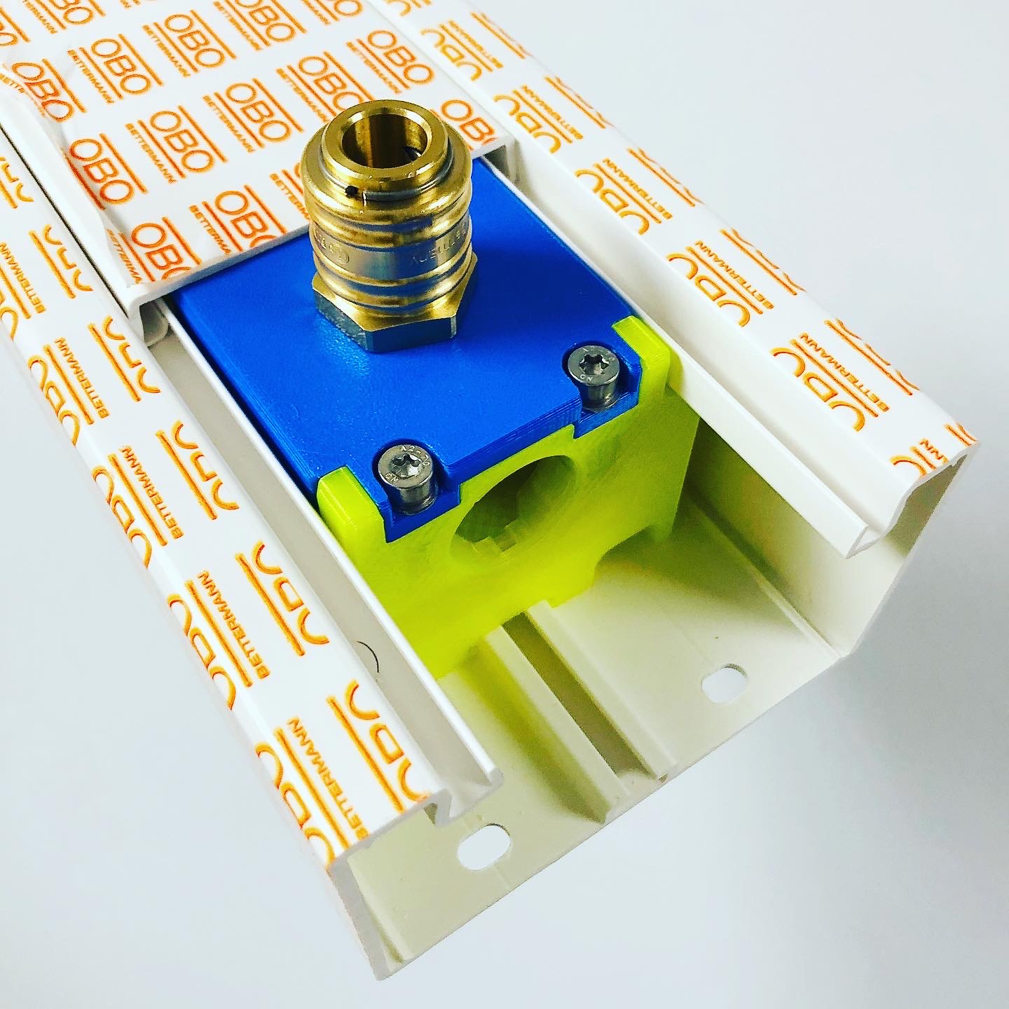 Compressed Air Terminal by 100prznt | Download free STL model ...