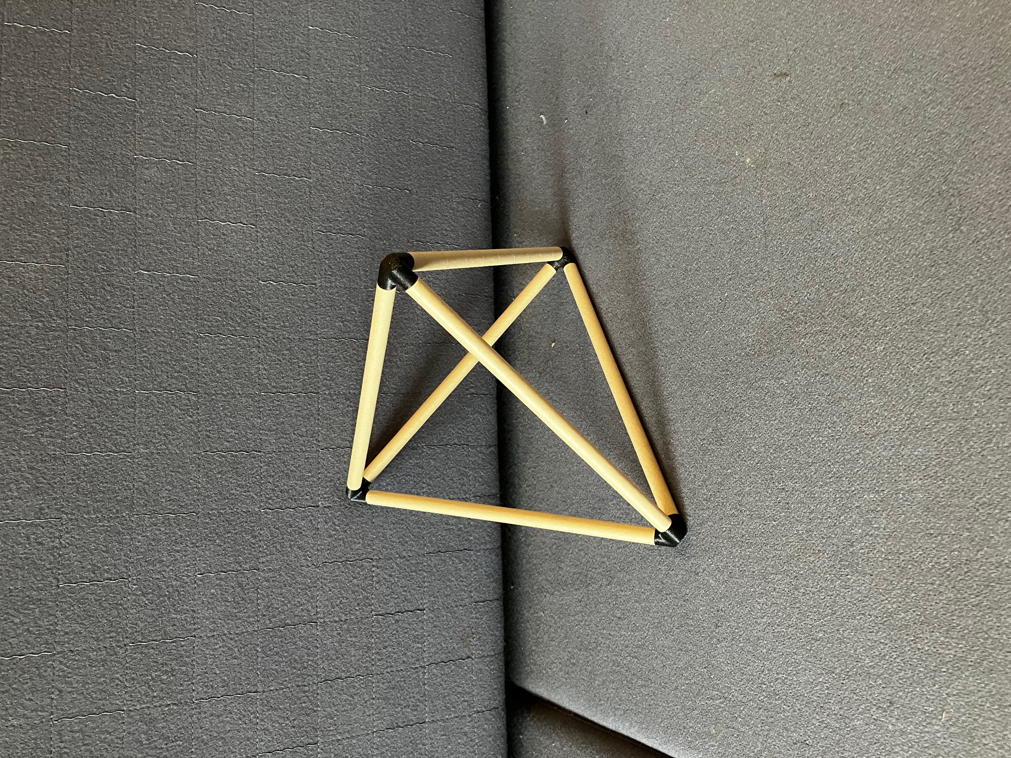 Make a pyramid with straws // platonic solid tetrahedron by KANO ...