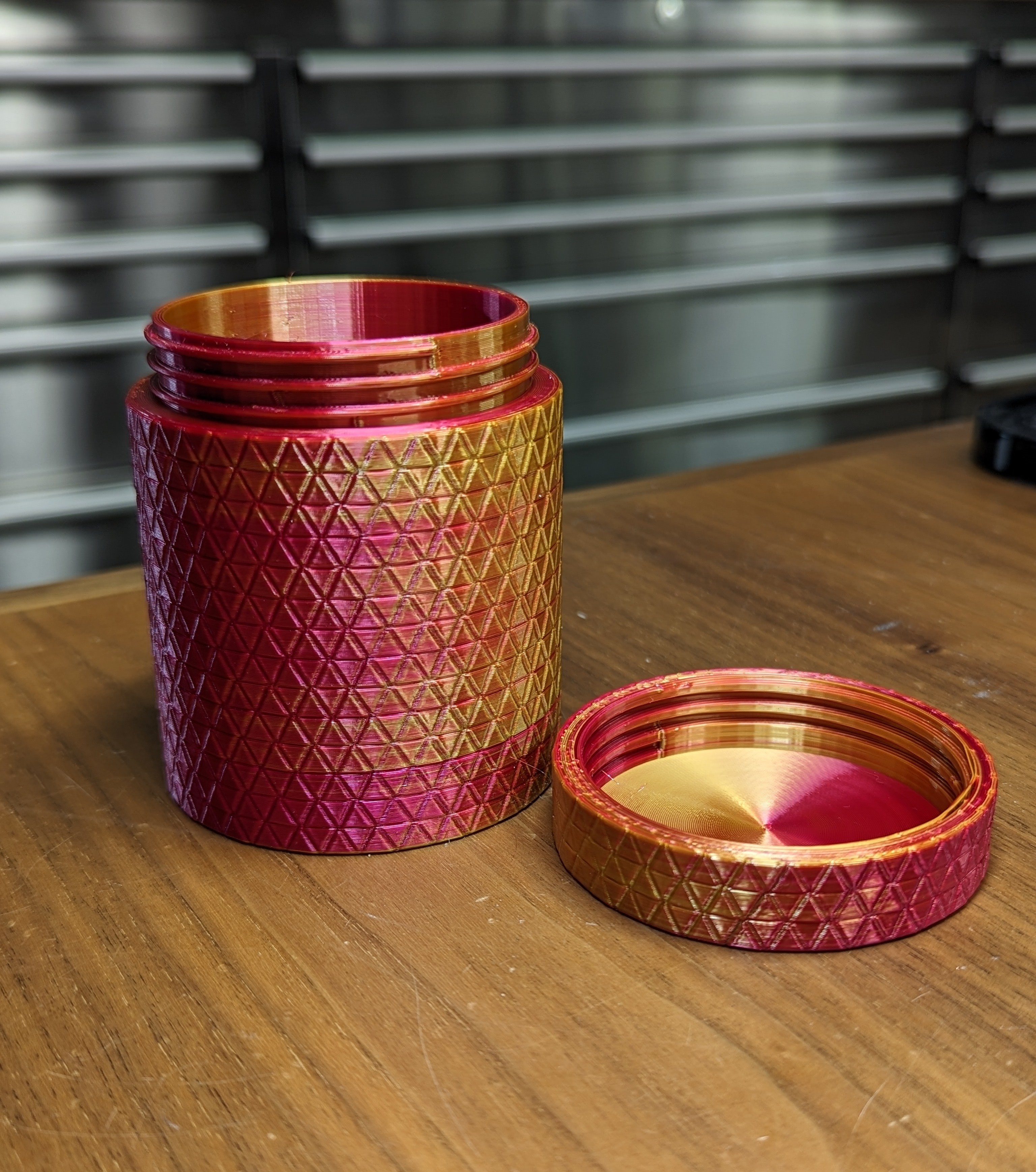 Cylindrical Jar with Triangle Pattern & Threaded Lid by tonydelite ...