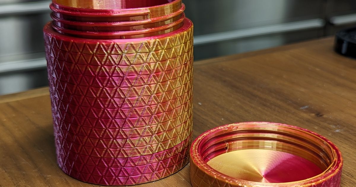 Cylindrical Jar with Triangle Pattern & Threaded Lid by tonydelite ...