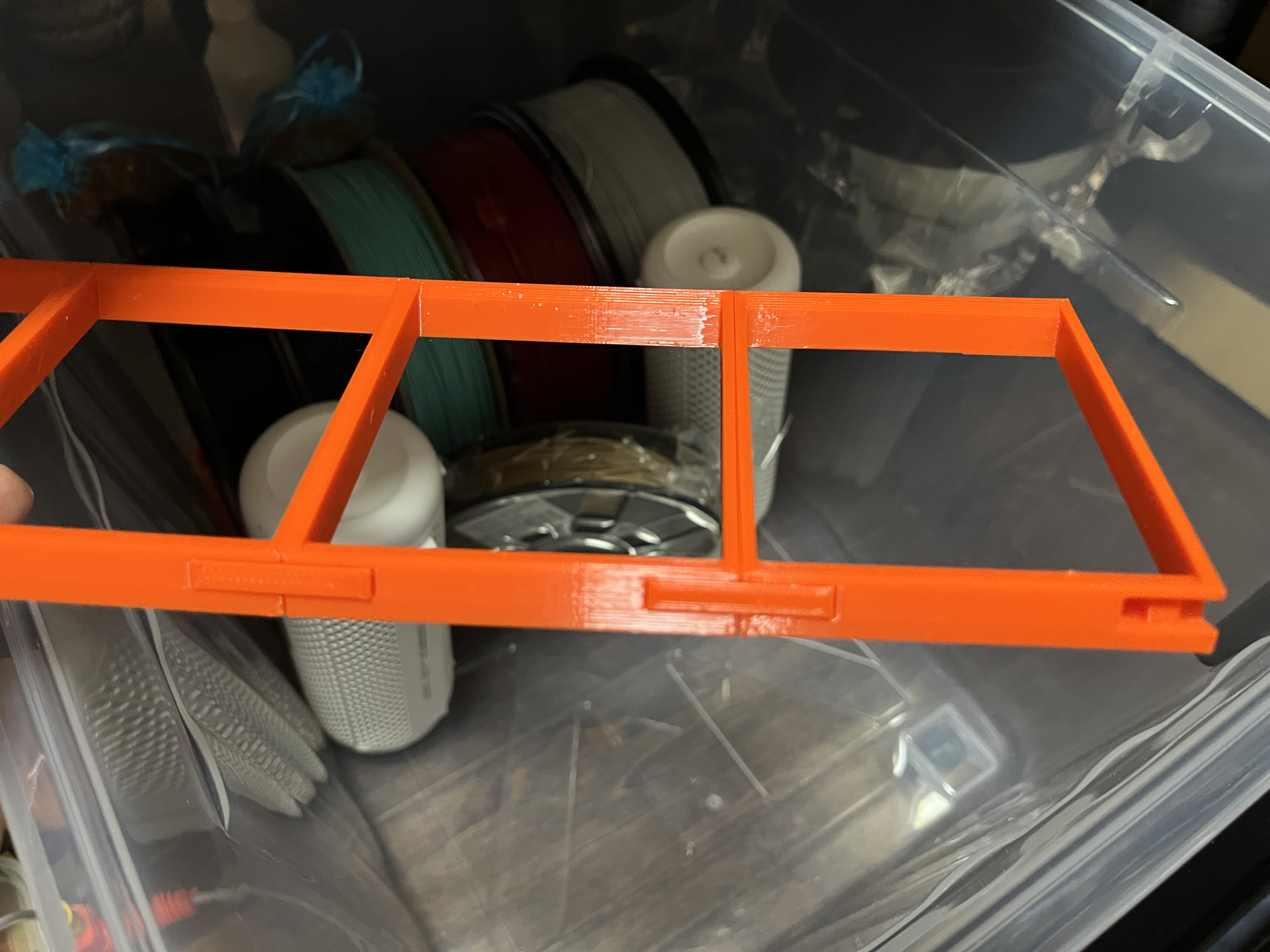 Micro Spool Holder for bookshelf/drybox by Dylan | Download free STL ...