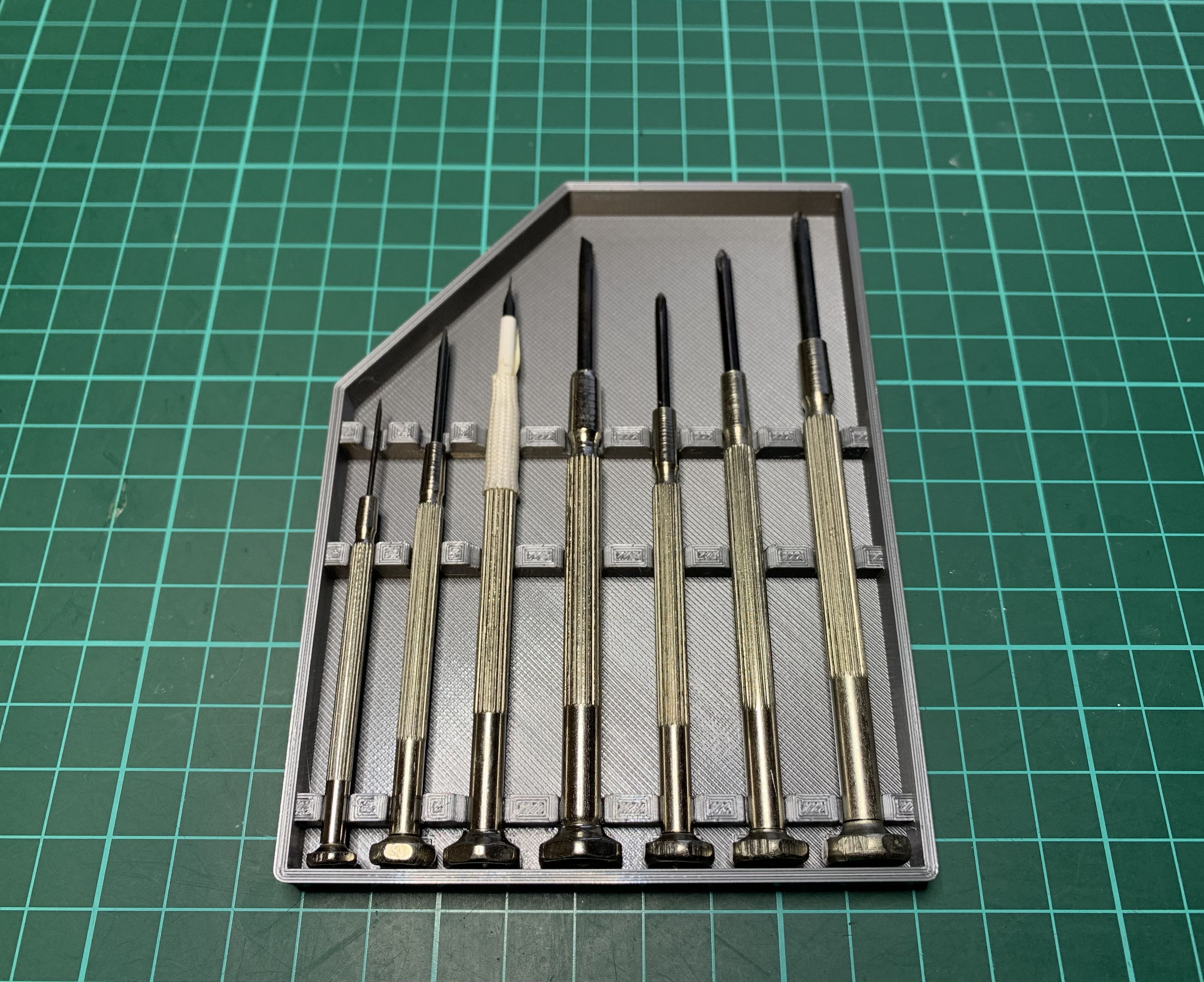 Small Screwdriver Case by Wiseone | Download free STL model ...