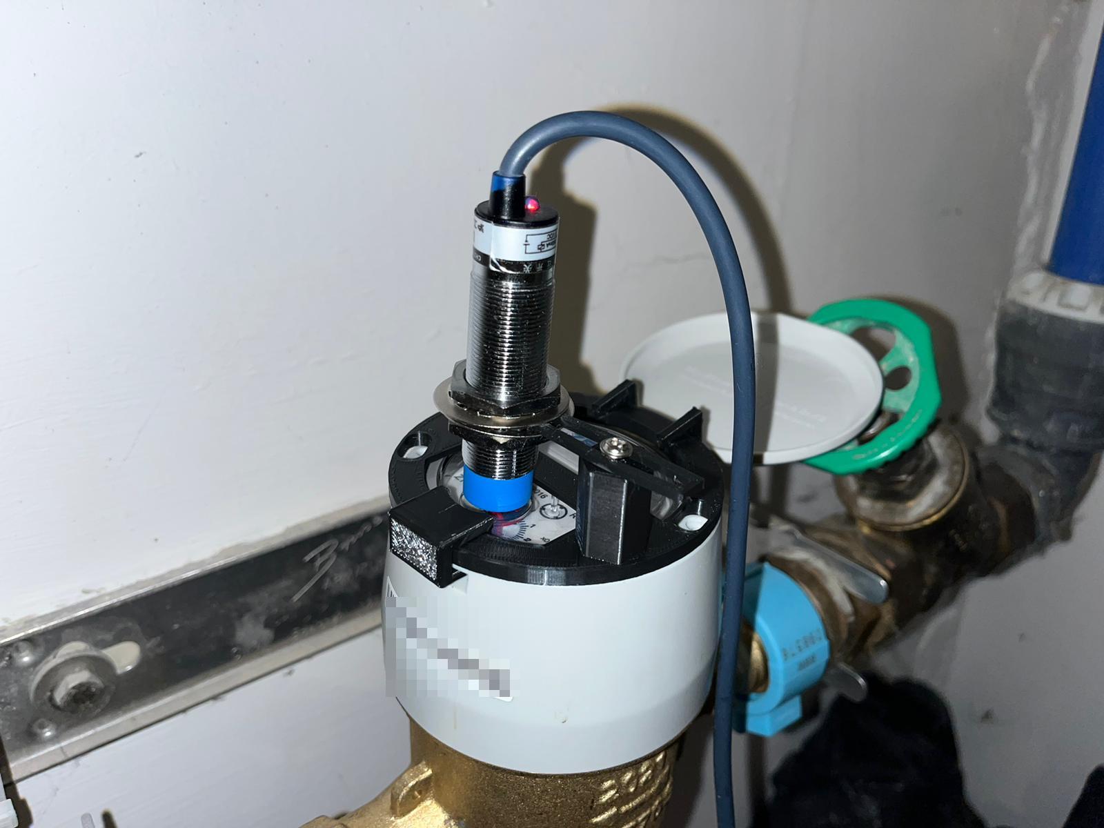 Zenner RTKD water meter proximity adapter by Laurens Stötzel | Download ...