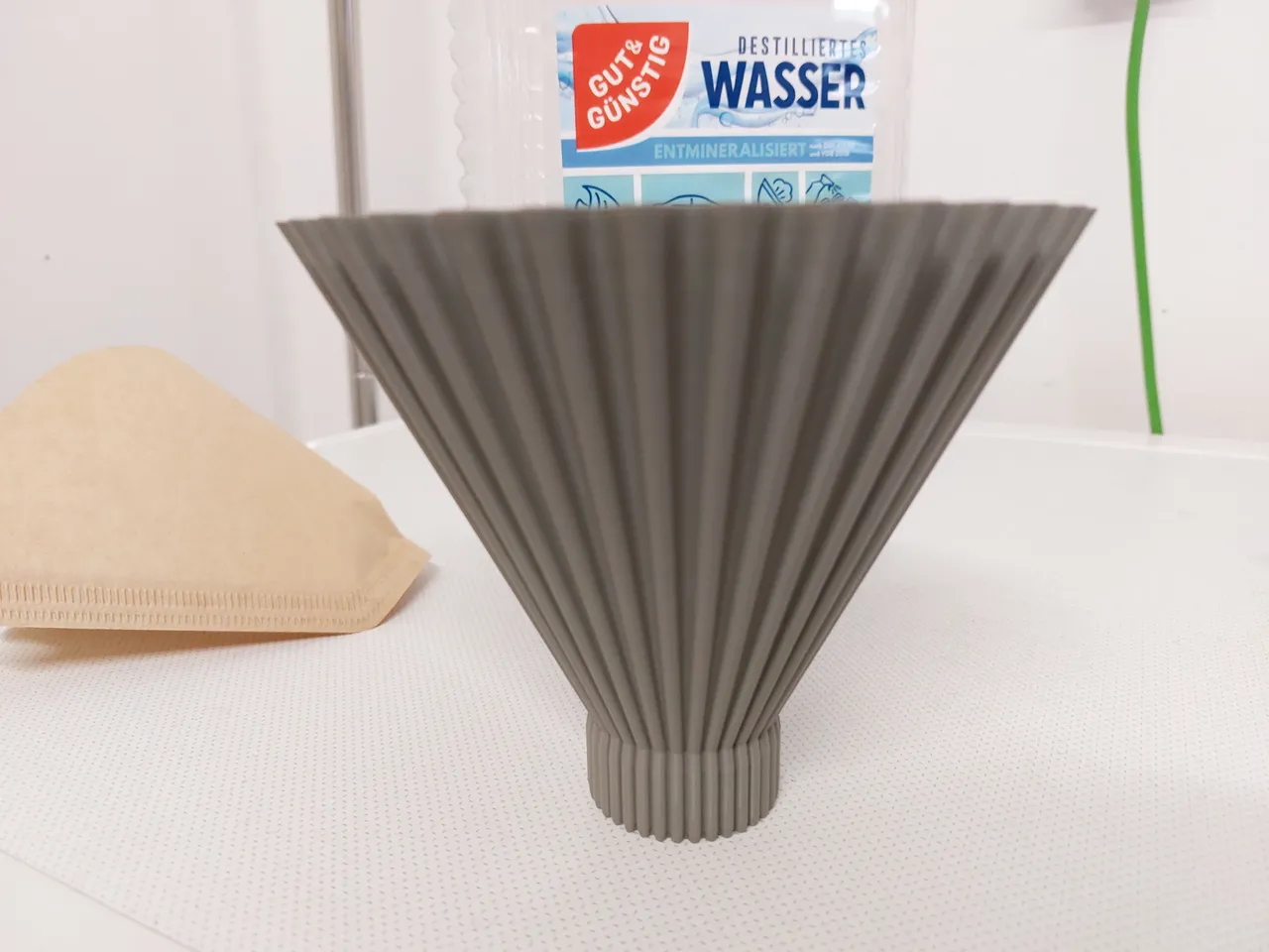 coffee filter funnel by KONEz*347 | Download free STL model ...