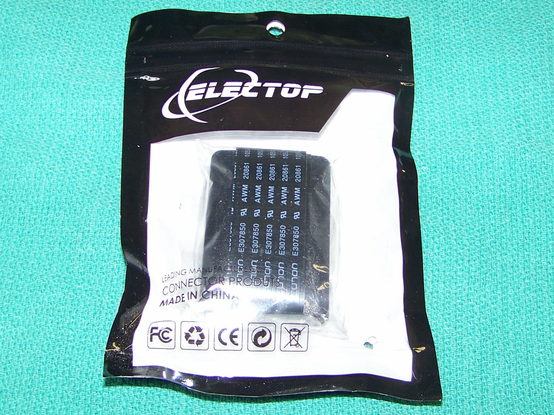 Sunlu S8 micro-SD to SD Card Holder Reader by JEO | Download free STL ...