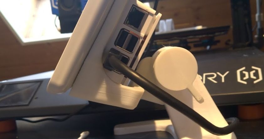 Raspberry stand for 7" Display by Harald Geisler | Download free STL ...