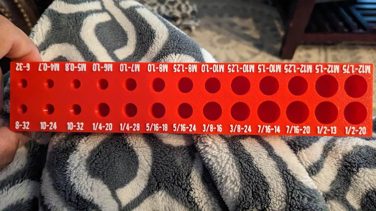 Nut and Bolt Thread Checker Holder by Cornbread | Download free STL ...