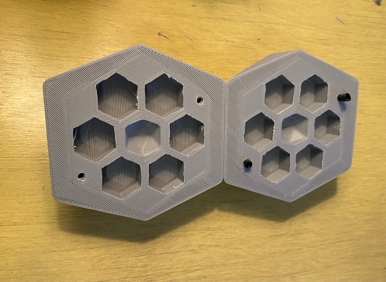 DnD dice holder by PrintDiDit | Download free STL model | Printables.com