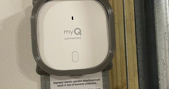 Chamberlain myQ door sensor magnetic mount by Guy | Download free STL ...
