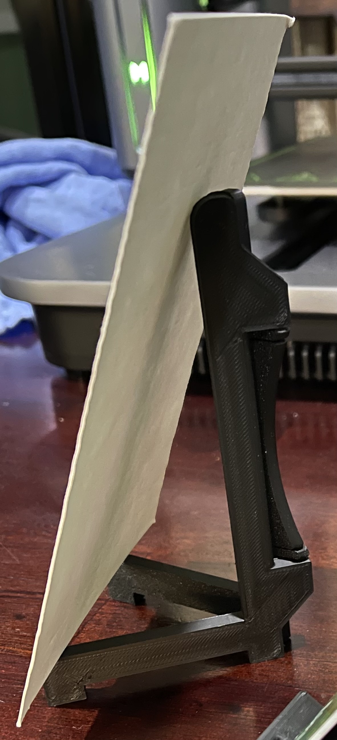 Easel by PROJANONMS by emckim | Download free STL model | Printables.com