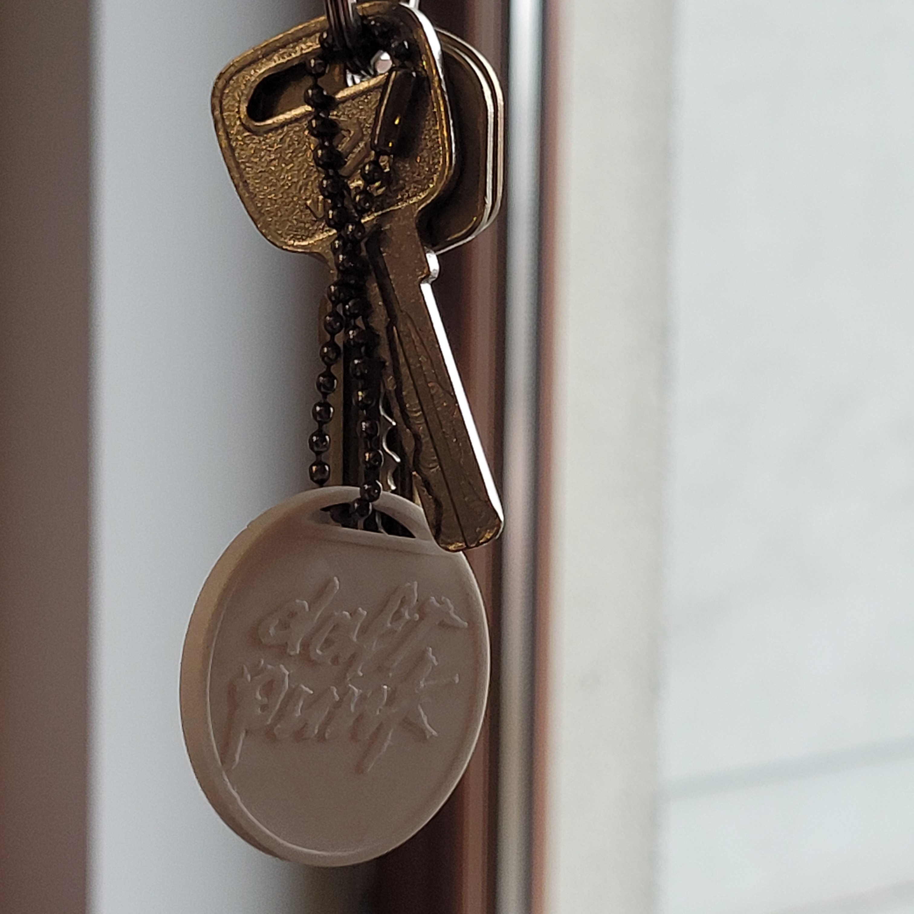 Daft Punk keychain by Jakub Grzybowski | Download free STL model ...