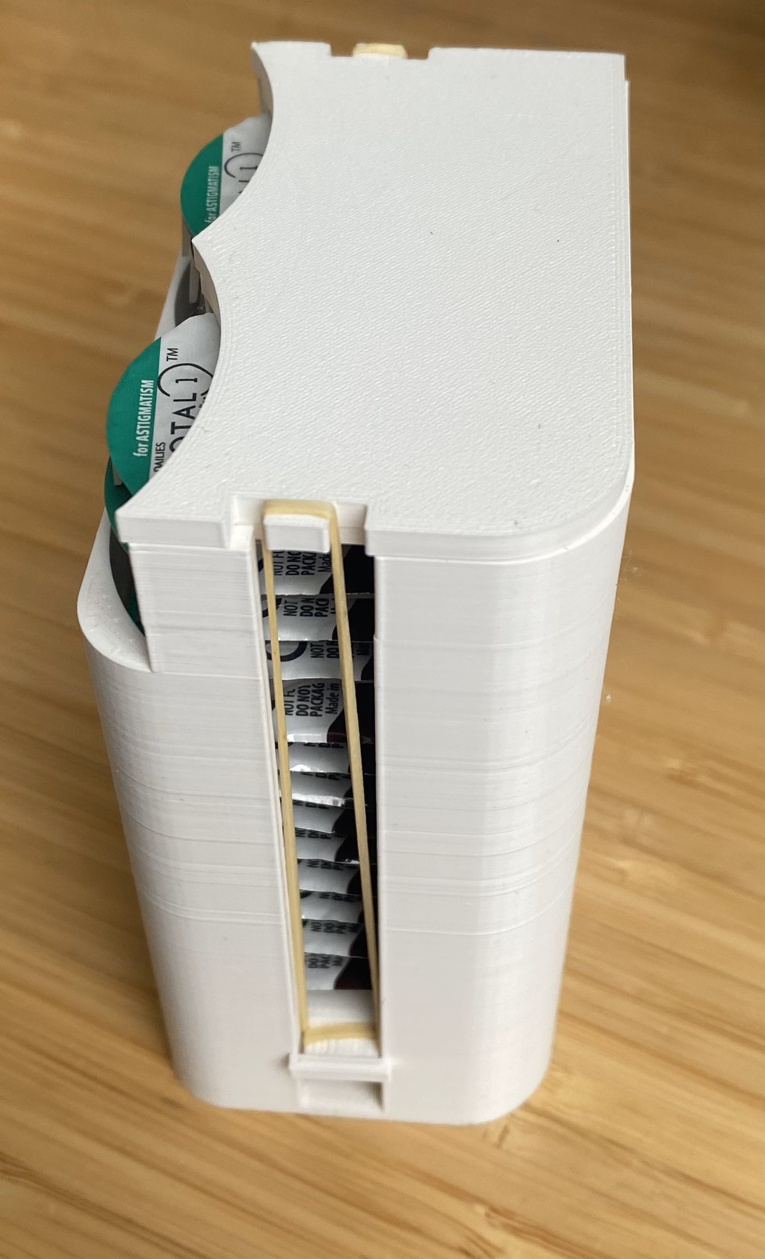 Contact lenses dispenser by Sebastian Bjerregaard Simonsen | Download ...