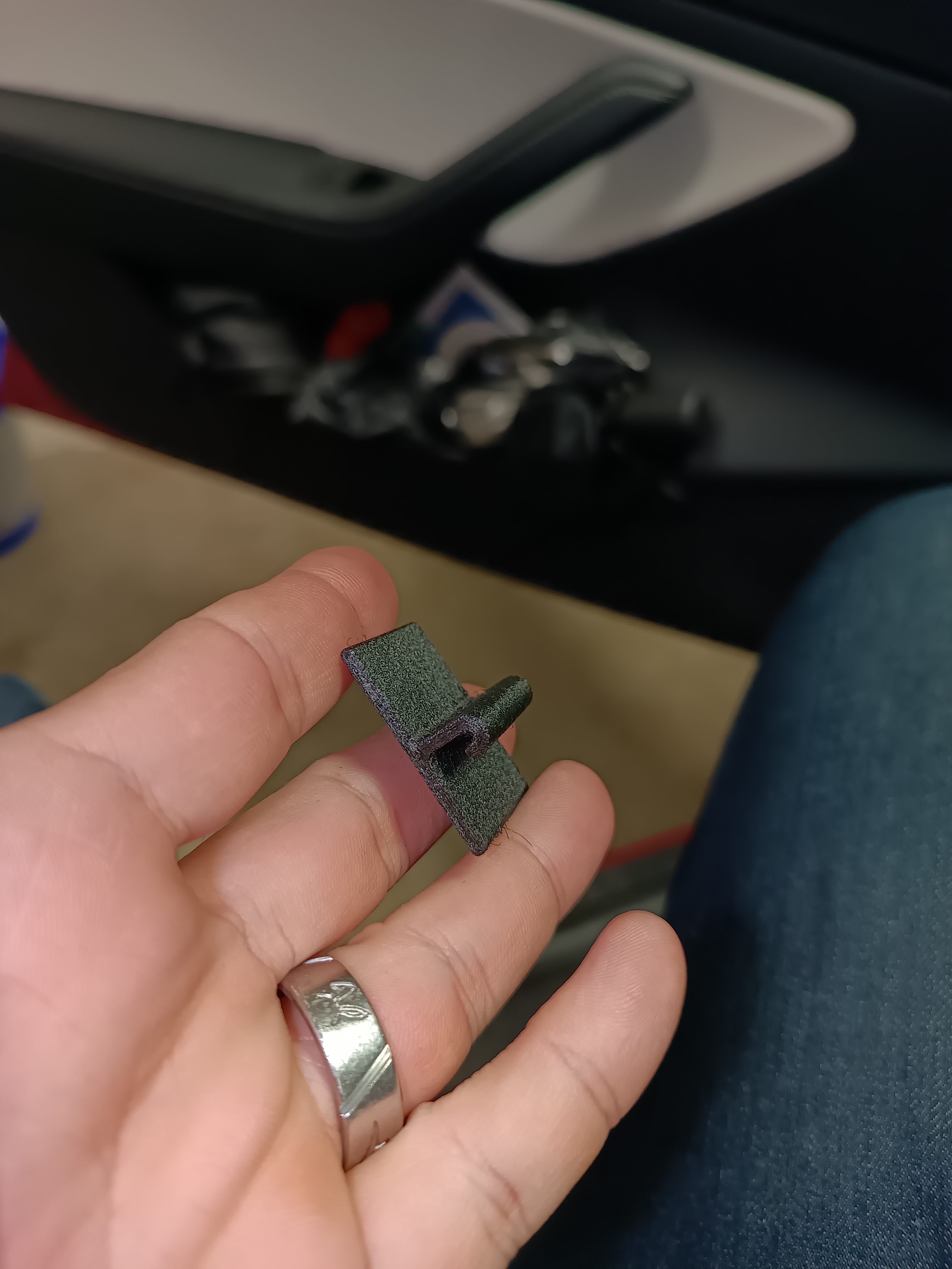 Tesla sunroof holder by Forensics | Download free STL model ...