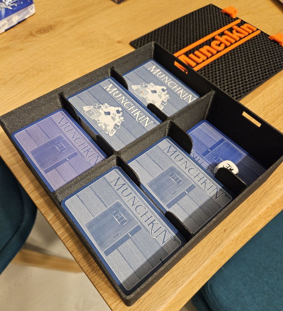 Card game box by Djodjoke | Download free STL model | Printables.com