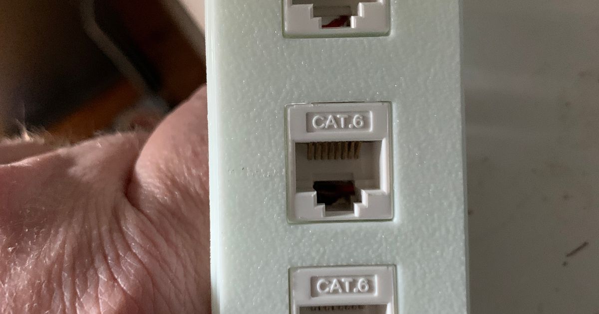 RJ45 Keystone Decora - 3 Port by AyersWV | Download free STL model ...