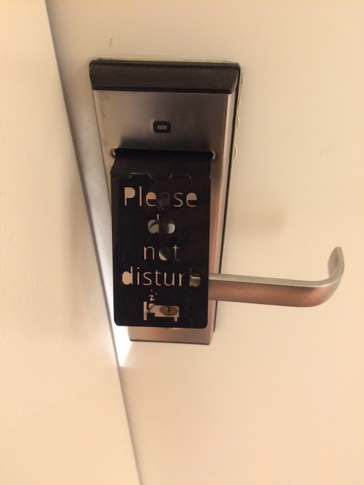 Foldable Hotel Card Do Not Disturb Sign by der_test | Download free STL ...