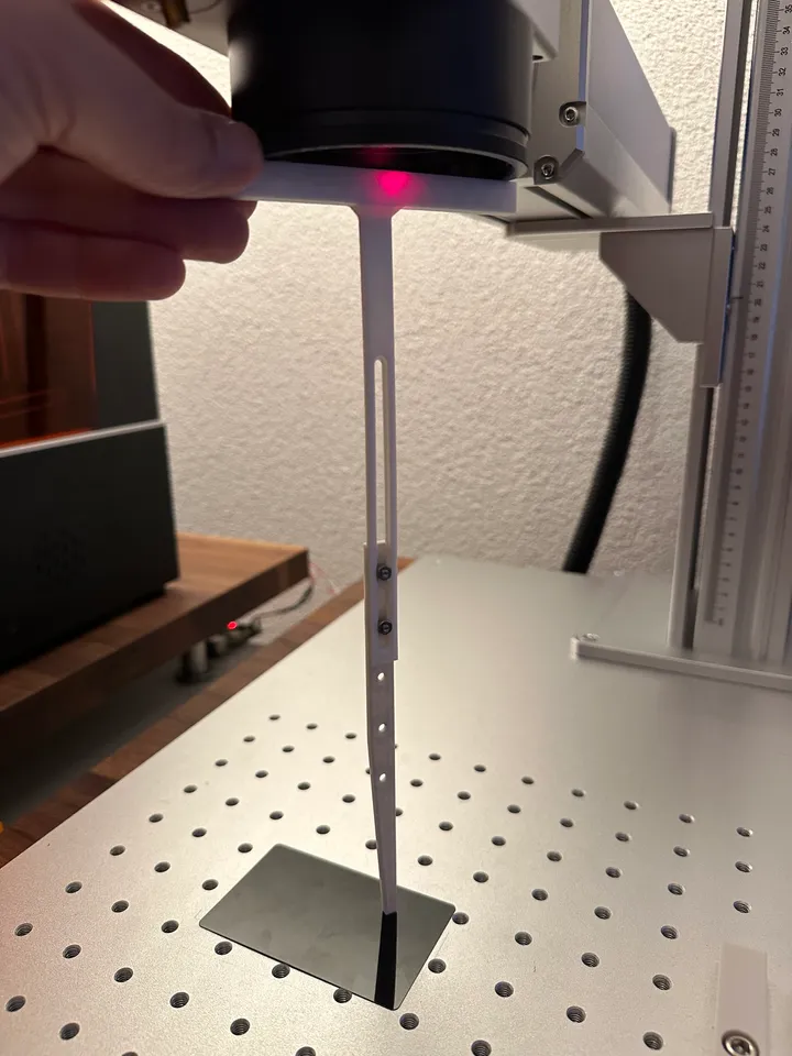 Adjustable Focusing Stick for Laser Engraving by Olivier | Download ...