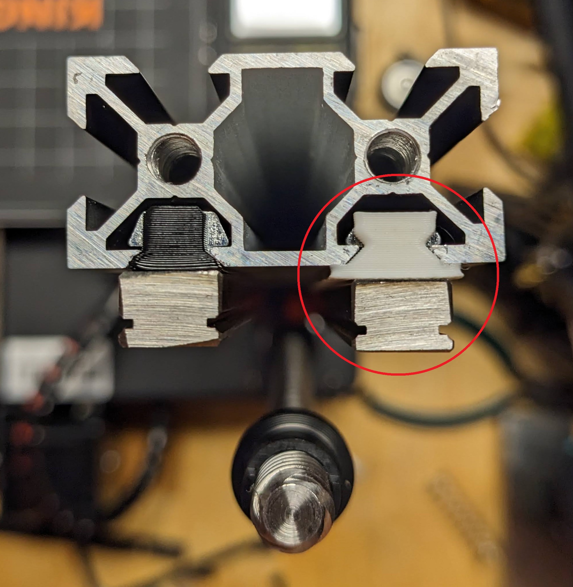 MGN9 to 20mm V-Slot mounting surface plate/rail od autora Joe Malovich ...