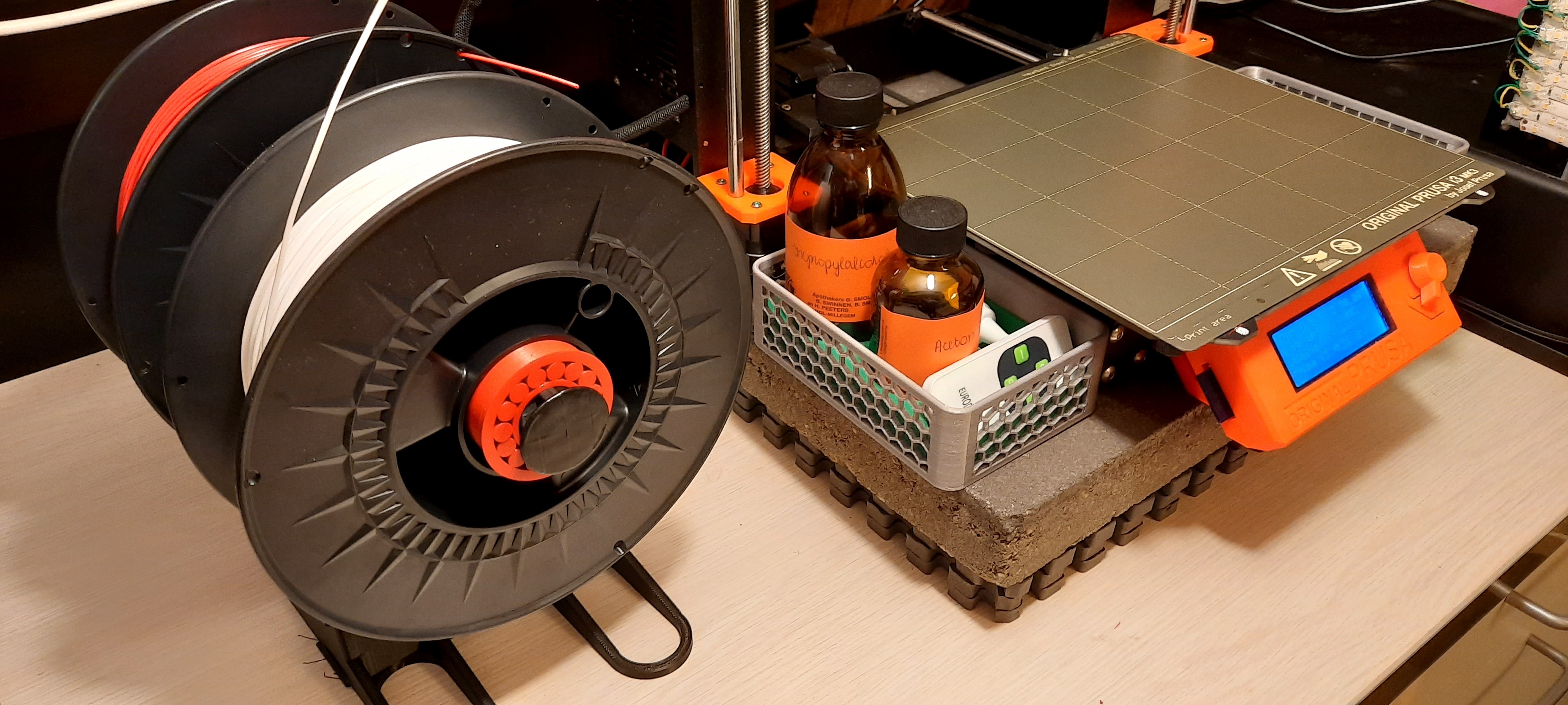 Filament roll holder extension by YvesVO | Download free STL model ...