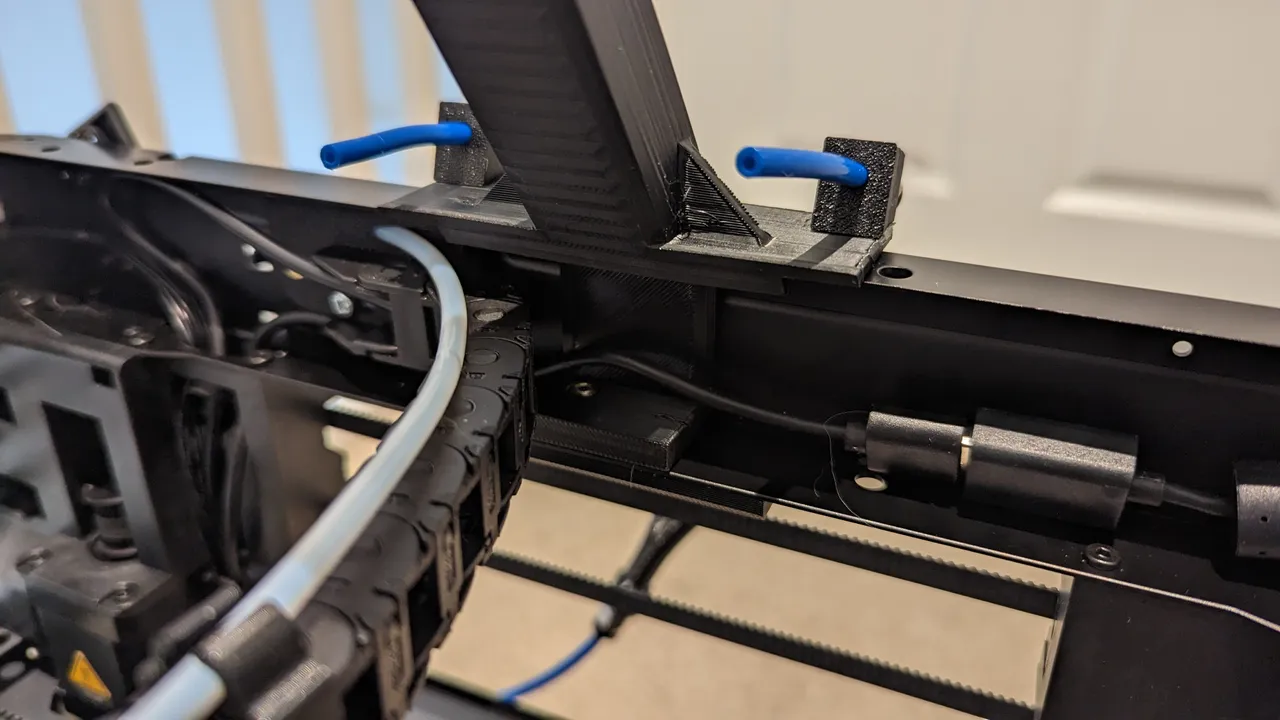 Bambu Lab P1P Dual Top Spool Holder by CUBEIFY | Download free STL ...